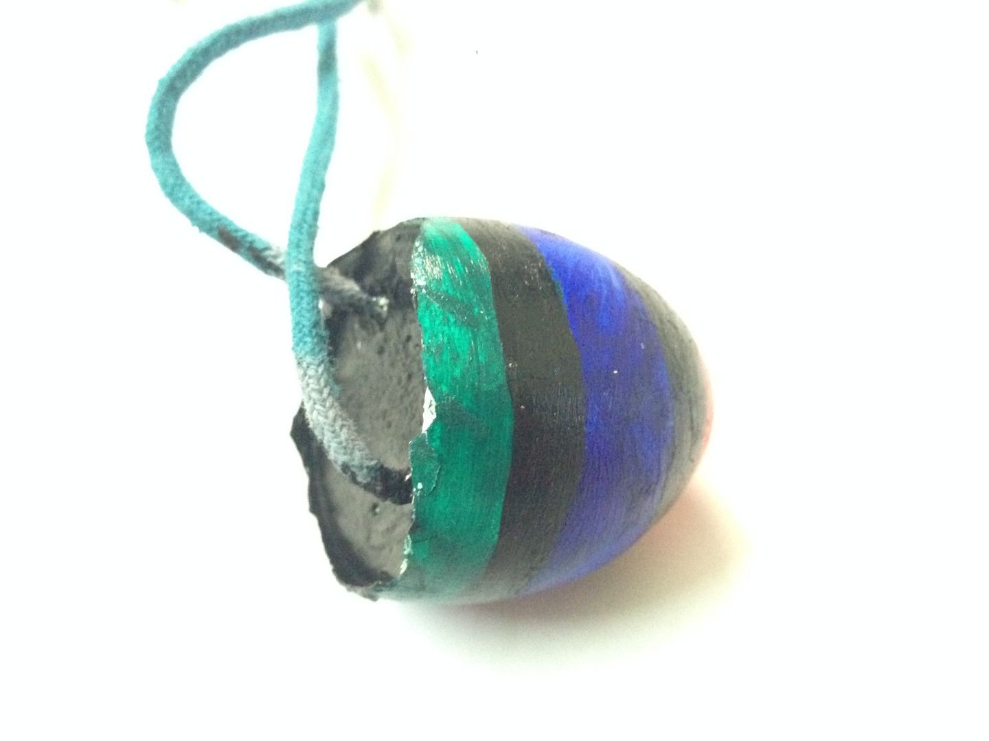 D.I.Y Egg Shell Necklace : 8 Steps - Instructables