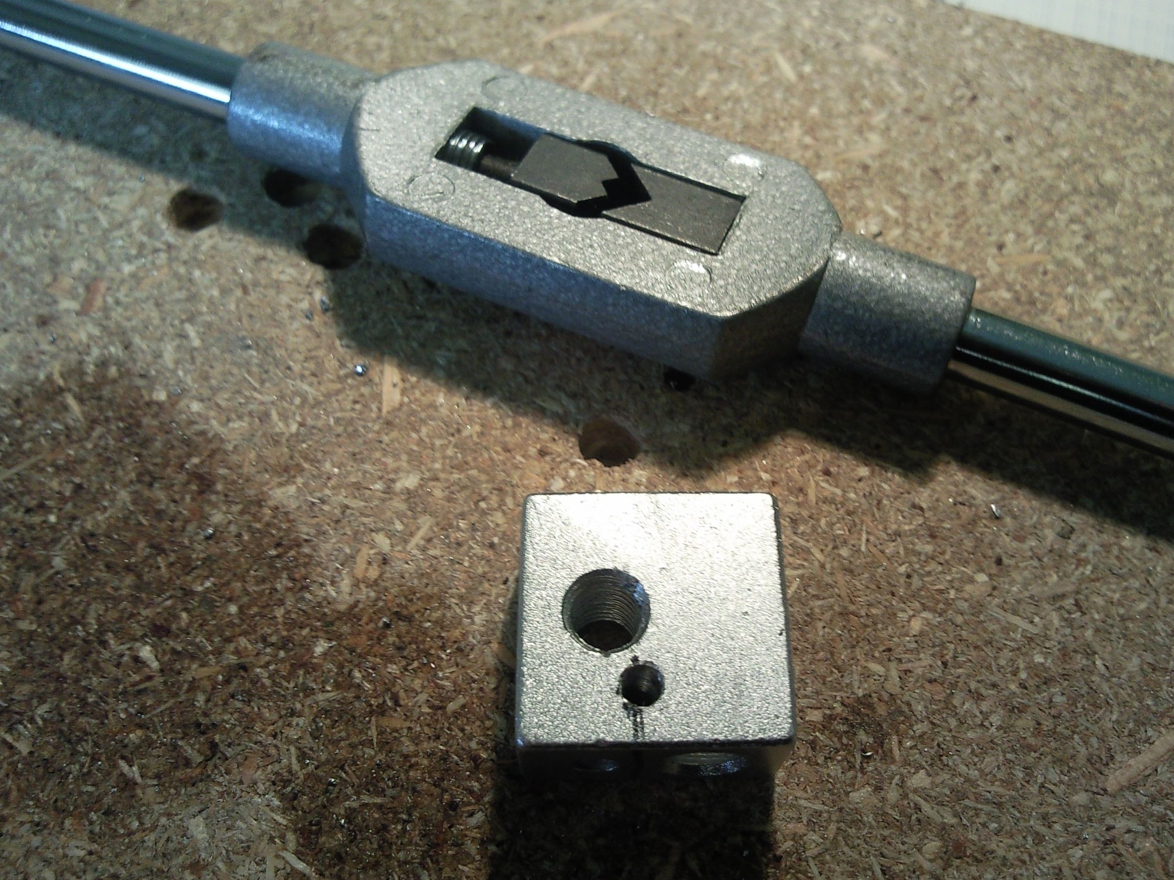 How to Modify a XYZ Da Vinci 3D Printer to Work With Replaceable ...