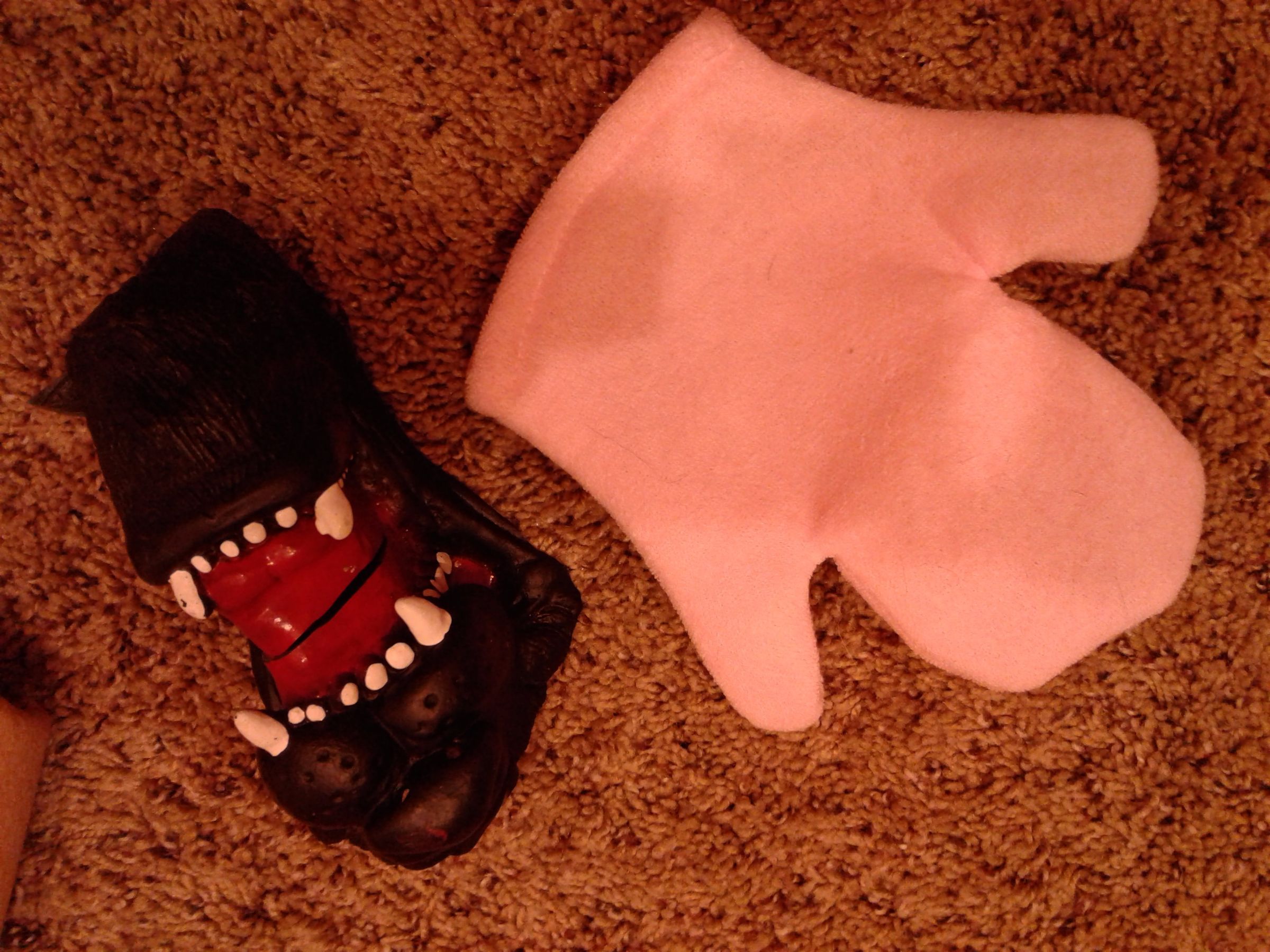 Betty Shocker Two Headed Housewife and Pie Monster Prop : 13 Steps ...