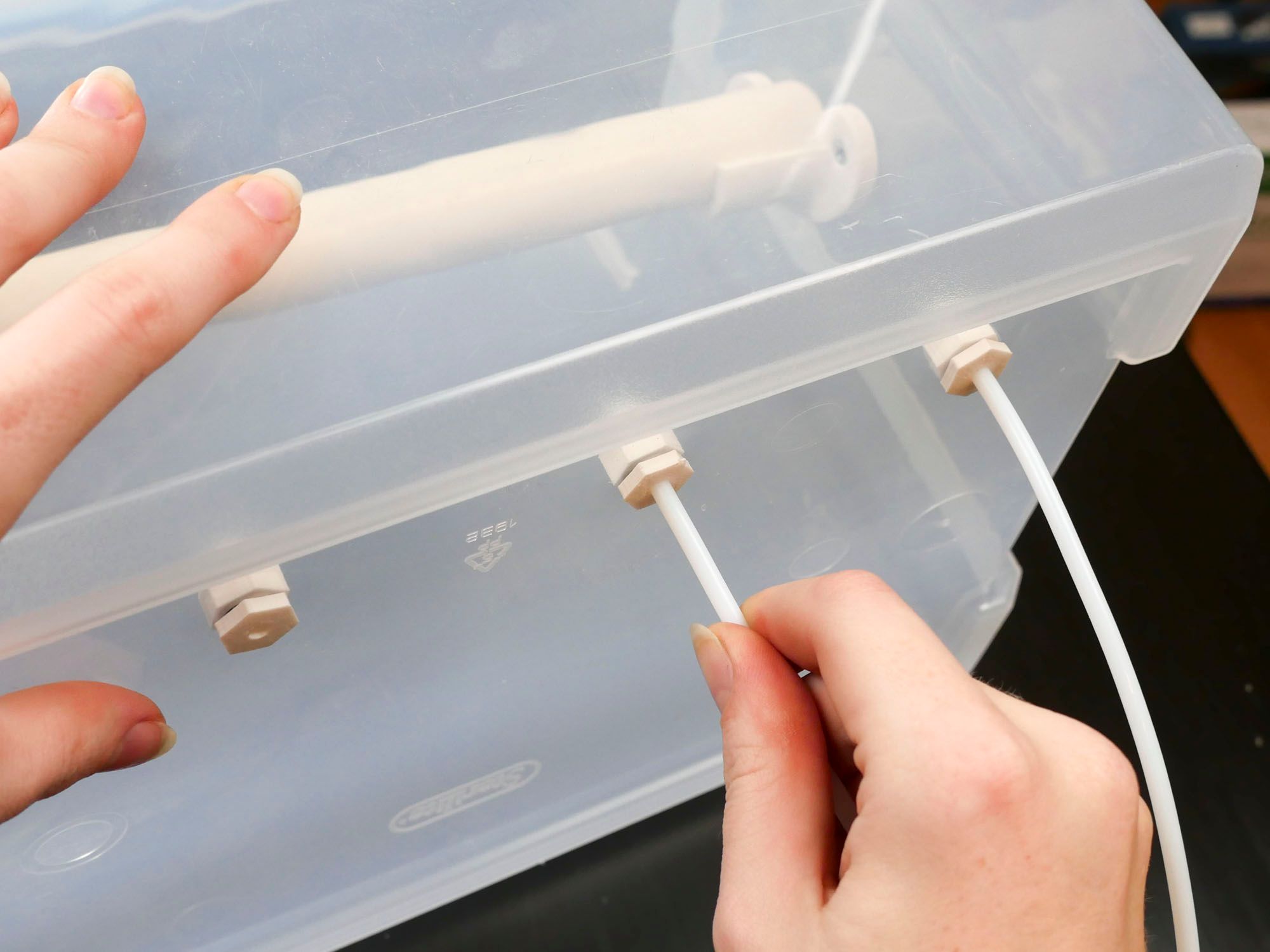 3D Printer Filament Dry Box : 5 Steps (with Pictures) - Instructables