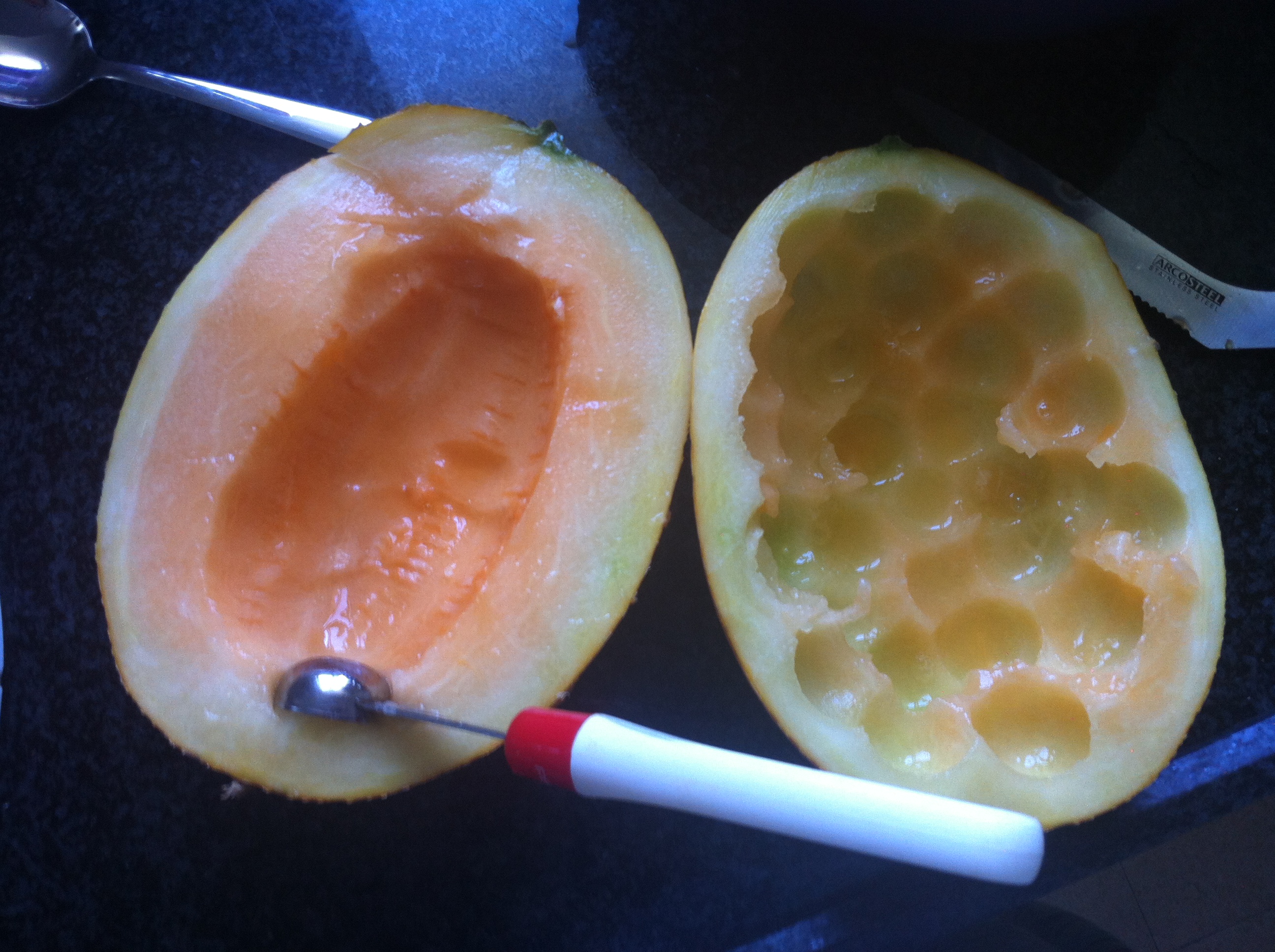 Decorated Dessert - Dolphins Swimming in the Melons and Watermelons : 5 ...