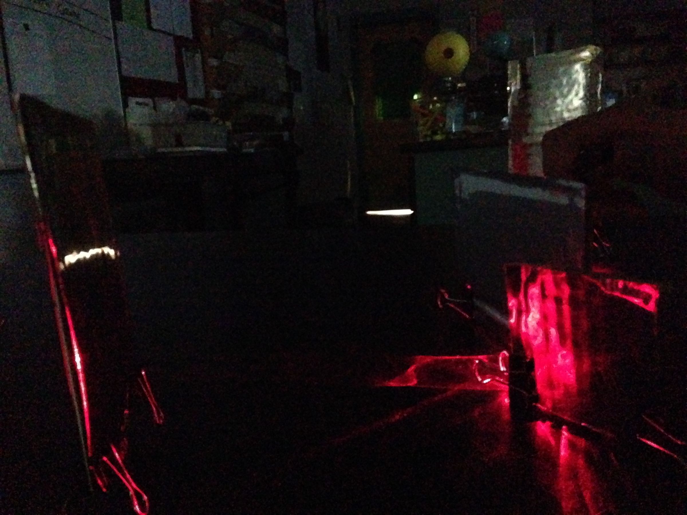 Laser Mazes and the Amazing Reflected Light Show : 4 Steps (with ...
