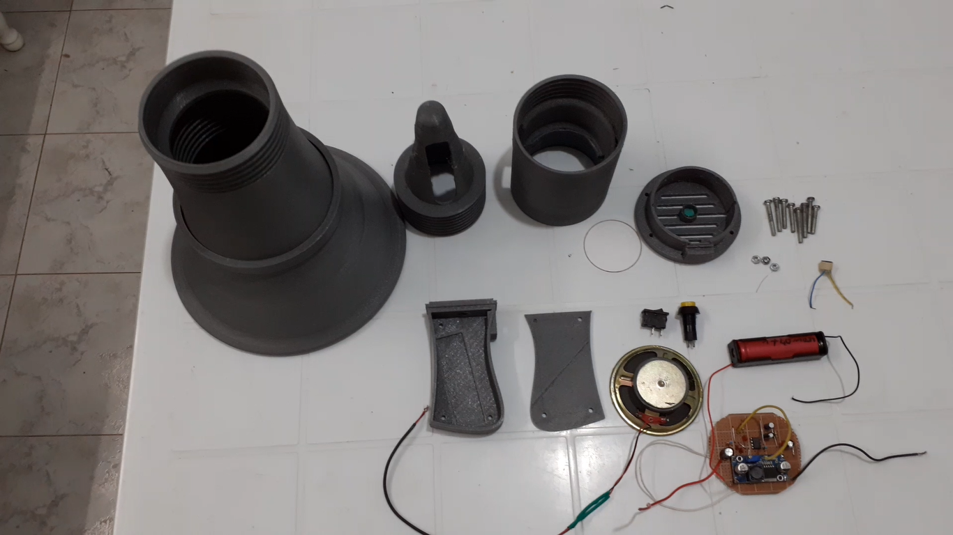 Make a Megaphone : 9 Steps (with Pictures) - Instructables