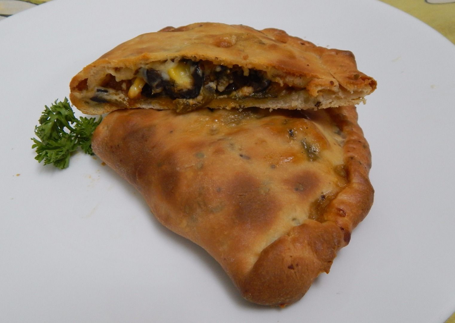Braided Pizza Calzone : 3 Steps (with Pictures) - Instructables