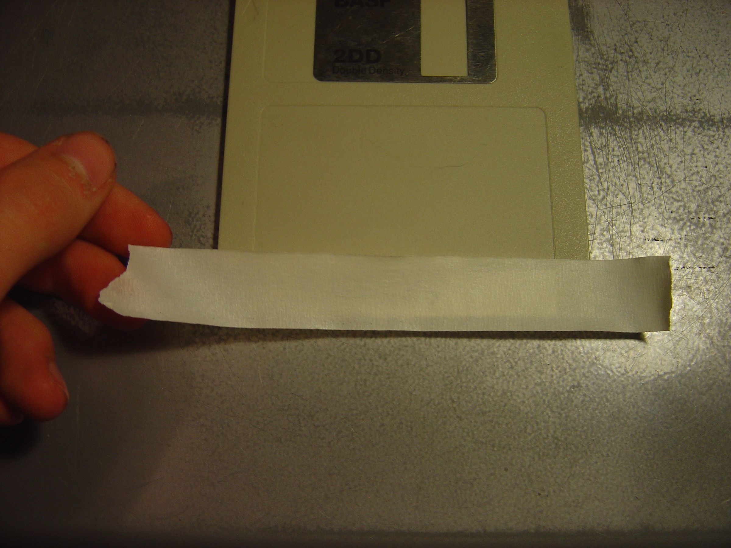 Edge-Labeling Floppy Disks : 5 Steps - Instructables