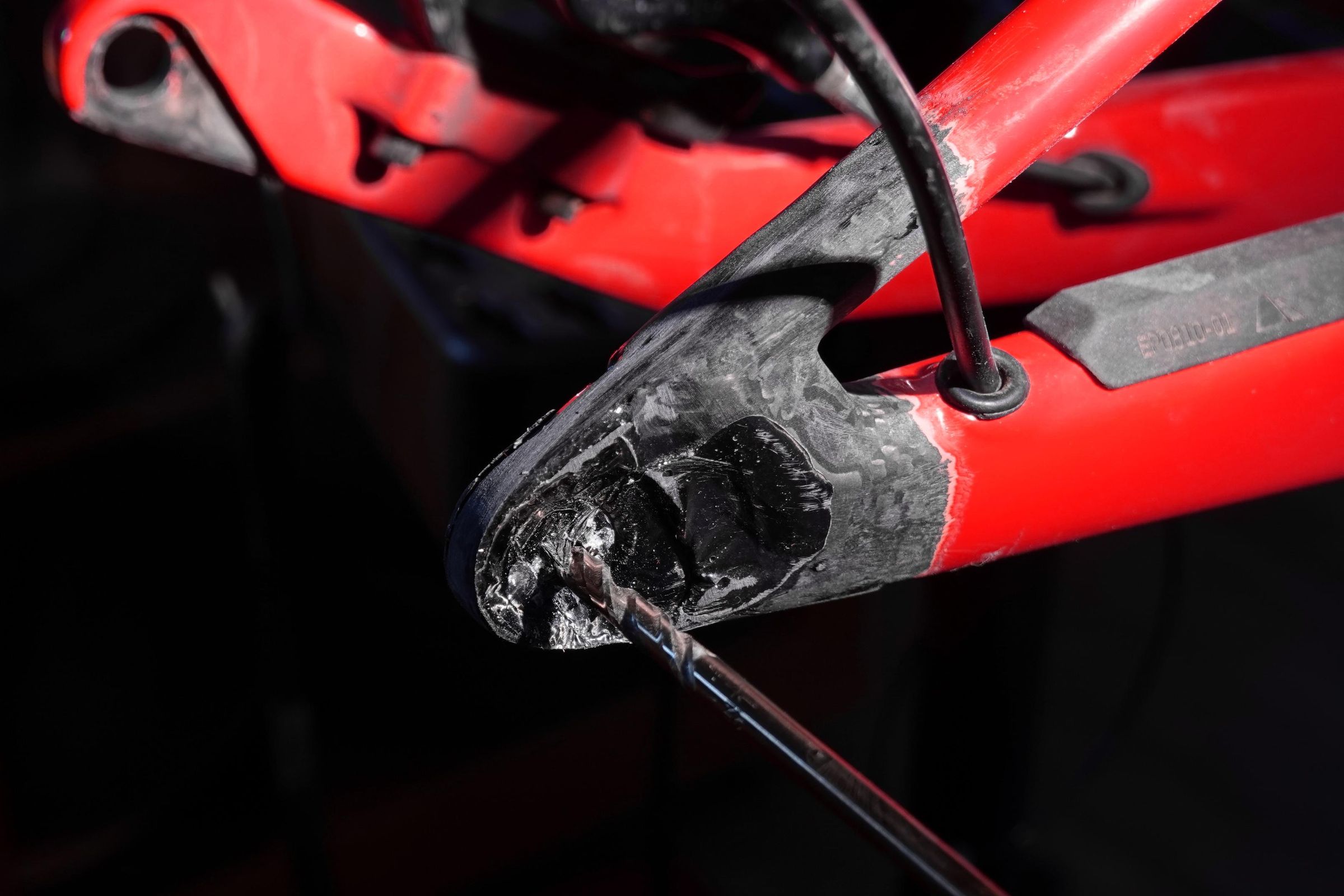 Carbon Fiber Repair: Damaged Bicycle Dropout : 10 Steps (with Pictures ...
