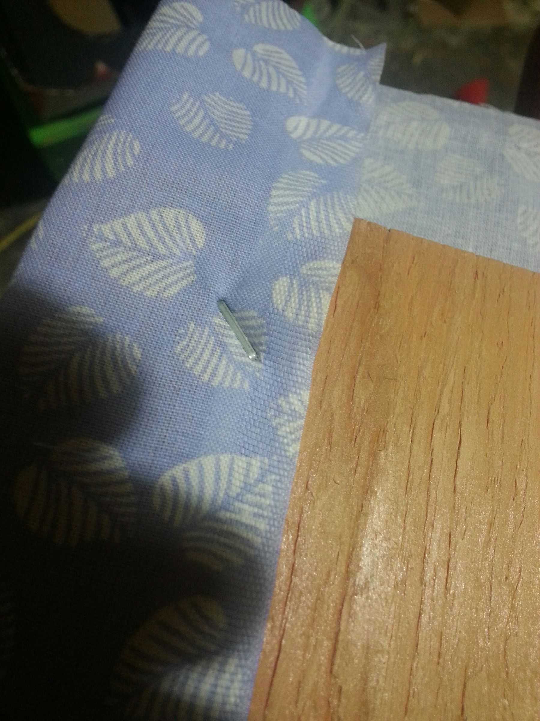 Easy Elastic Photo Board : 6 Steps - Instructables