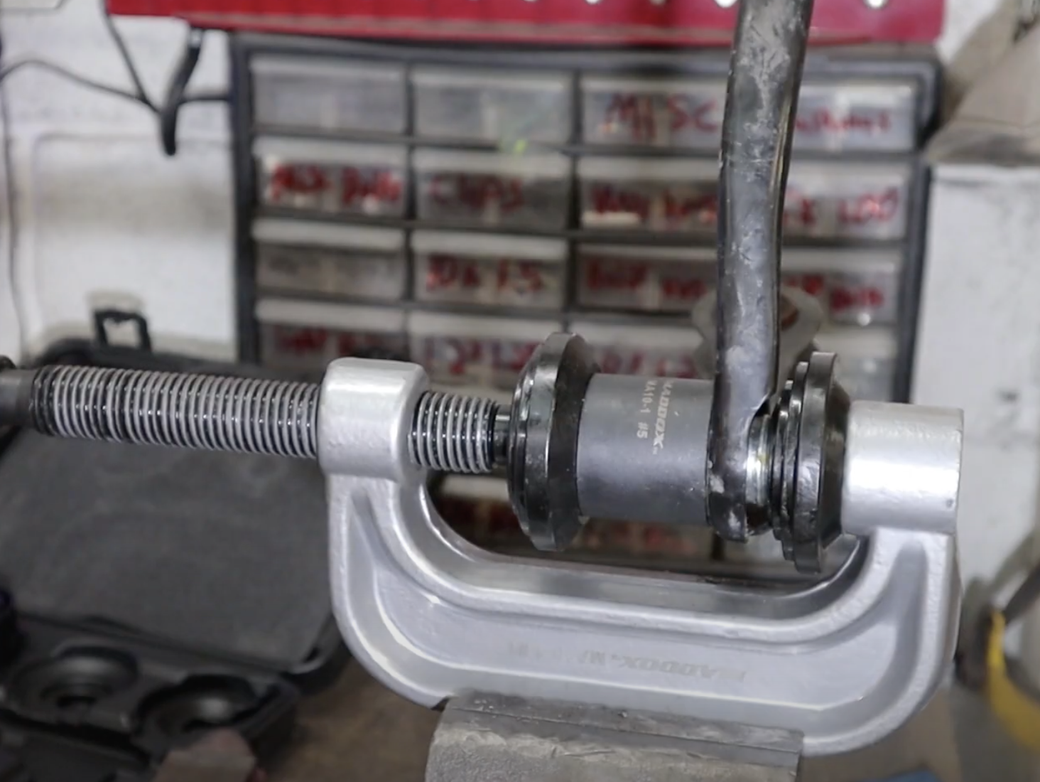 How to Install Adjustable Balljoints to Adjust Camber : 7 Steps ...