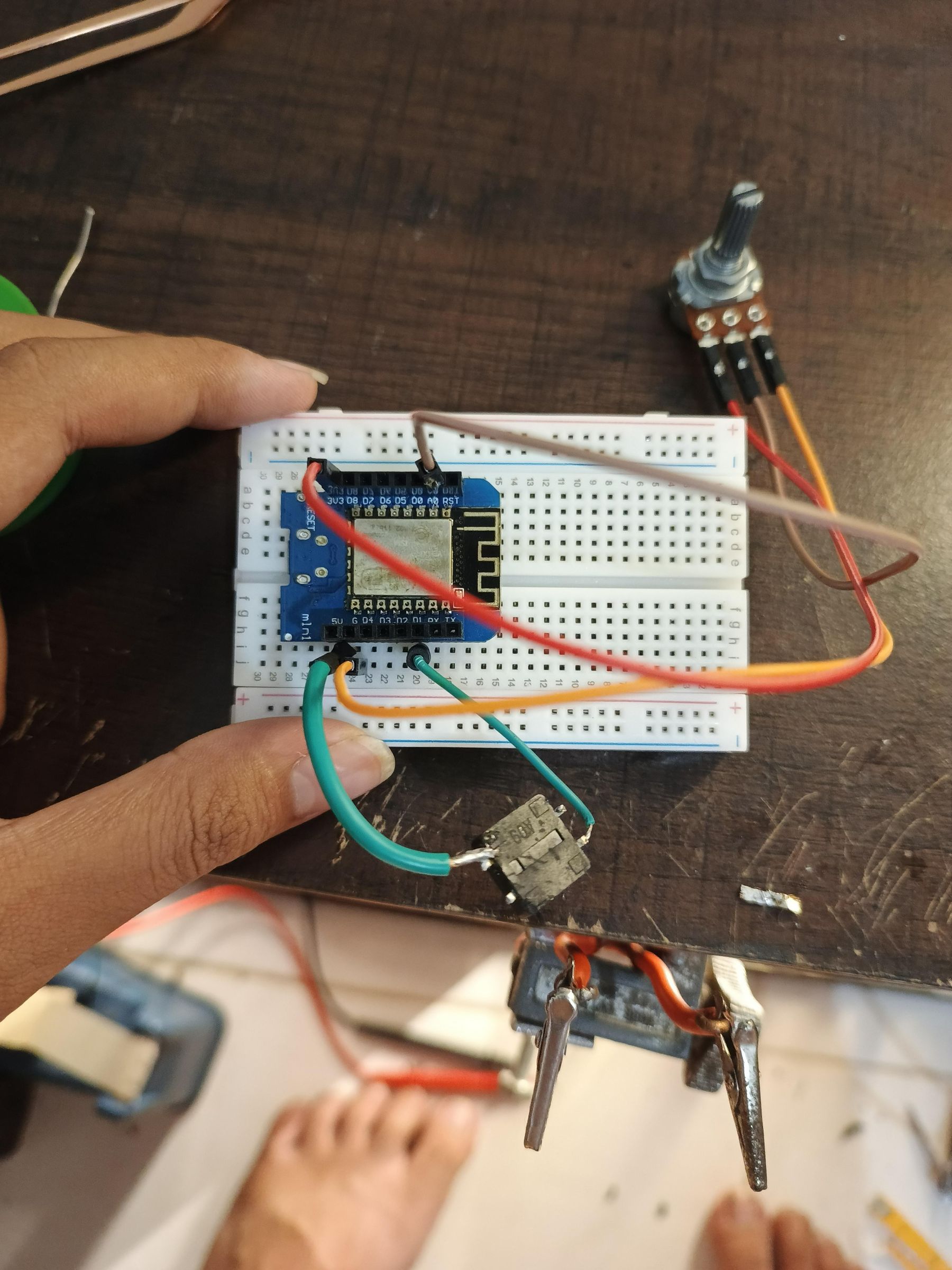 ESP8266 Prototype MIDI Controller Via USB With 1 Button and 1 Potentio ...