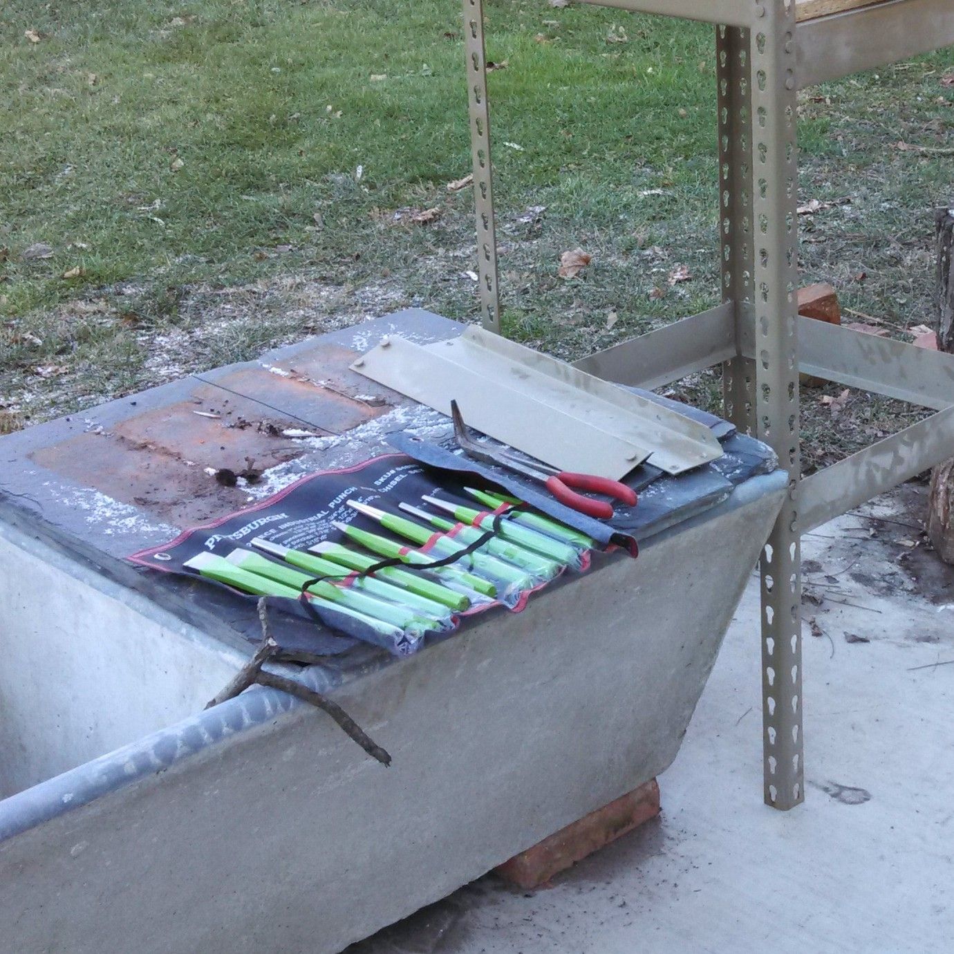 Start Blacksmithing : 9 Steps (with Pictures) - Instructables