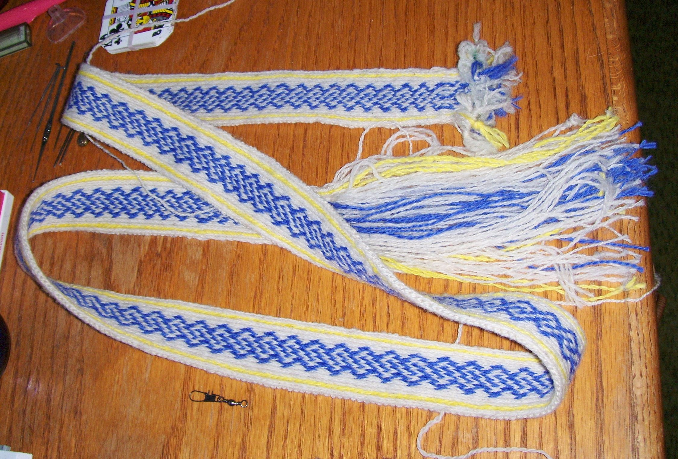 Card Weaving - How to Make Your Own Cards From Recycled Materials : 8 ...