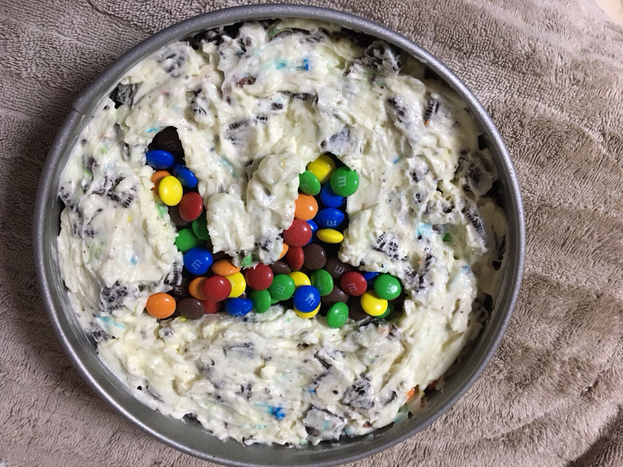 Oreo Mnm’s Cheesecake Pie : 7 Steps (with Pictures) - Instructables