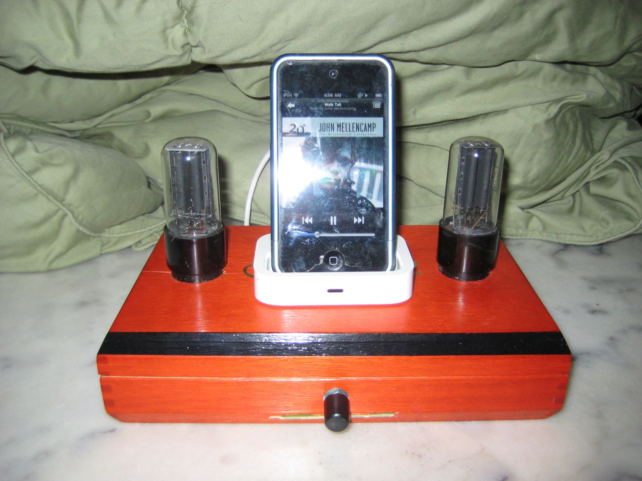 My First Attempt at Building an Ipod Dock - Instructables