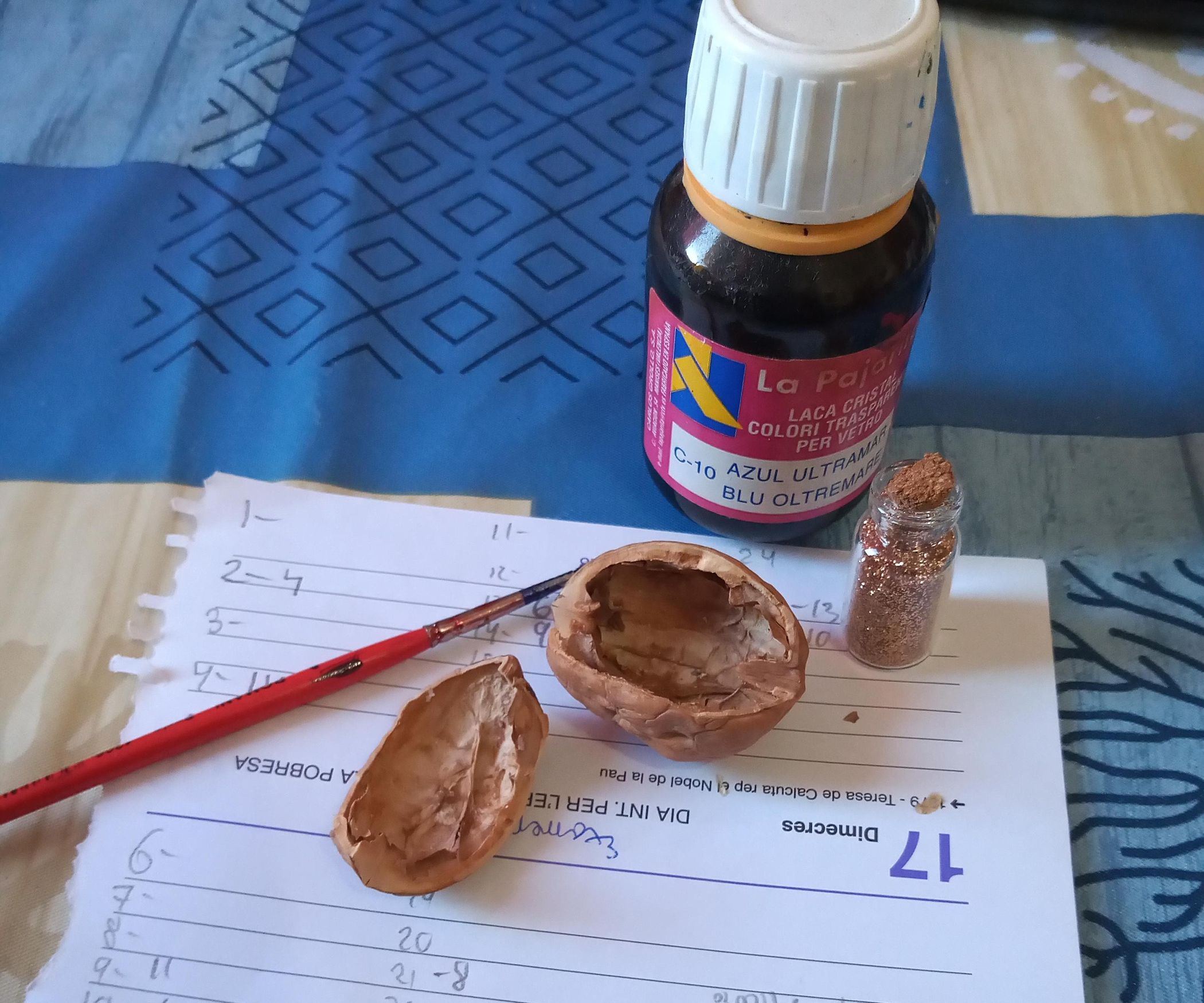 Nut As Gift Box : 3 Steps - Instructables