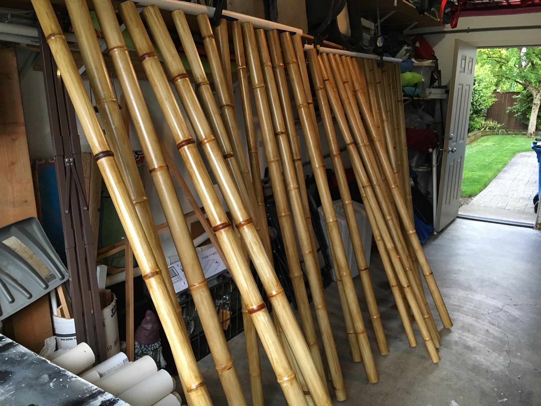 PVC Faux Bamboo Privacy Wall With LEDs : 8 Steps (with Pictures ...