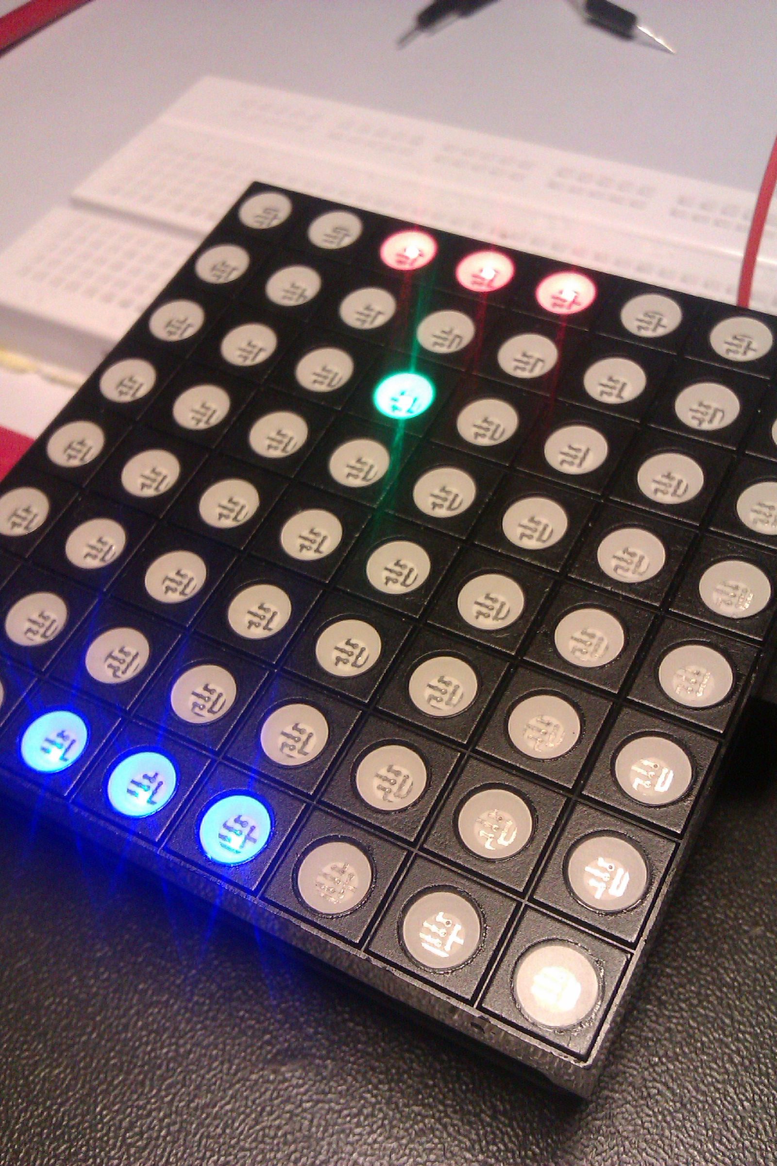 Rainbowduino: Ping Pong : 5 Steps - Instructables