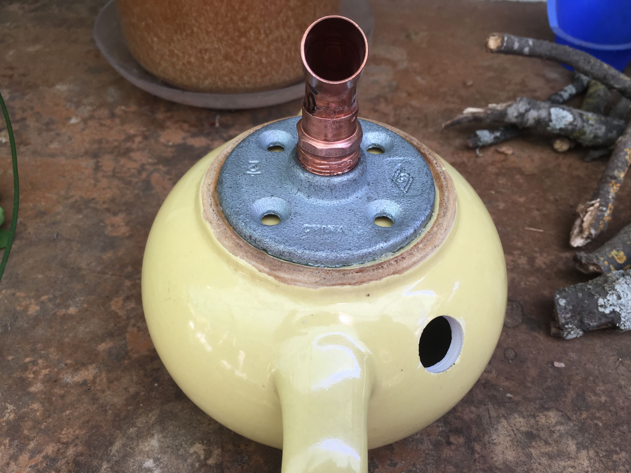 English Breakfast Tea Floating Fountain : 8 Steps (with Pictures ...