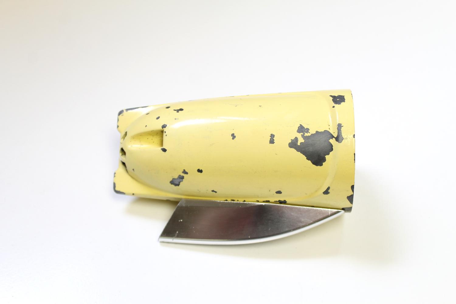 Retro Rocket Made From Junk : 11 Steps (with Pictures) - Instructables