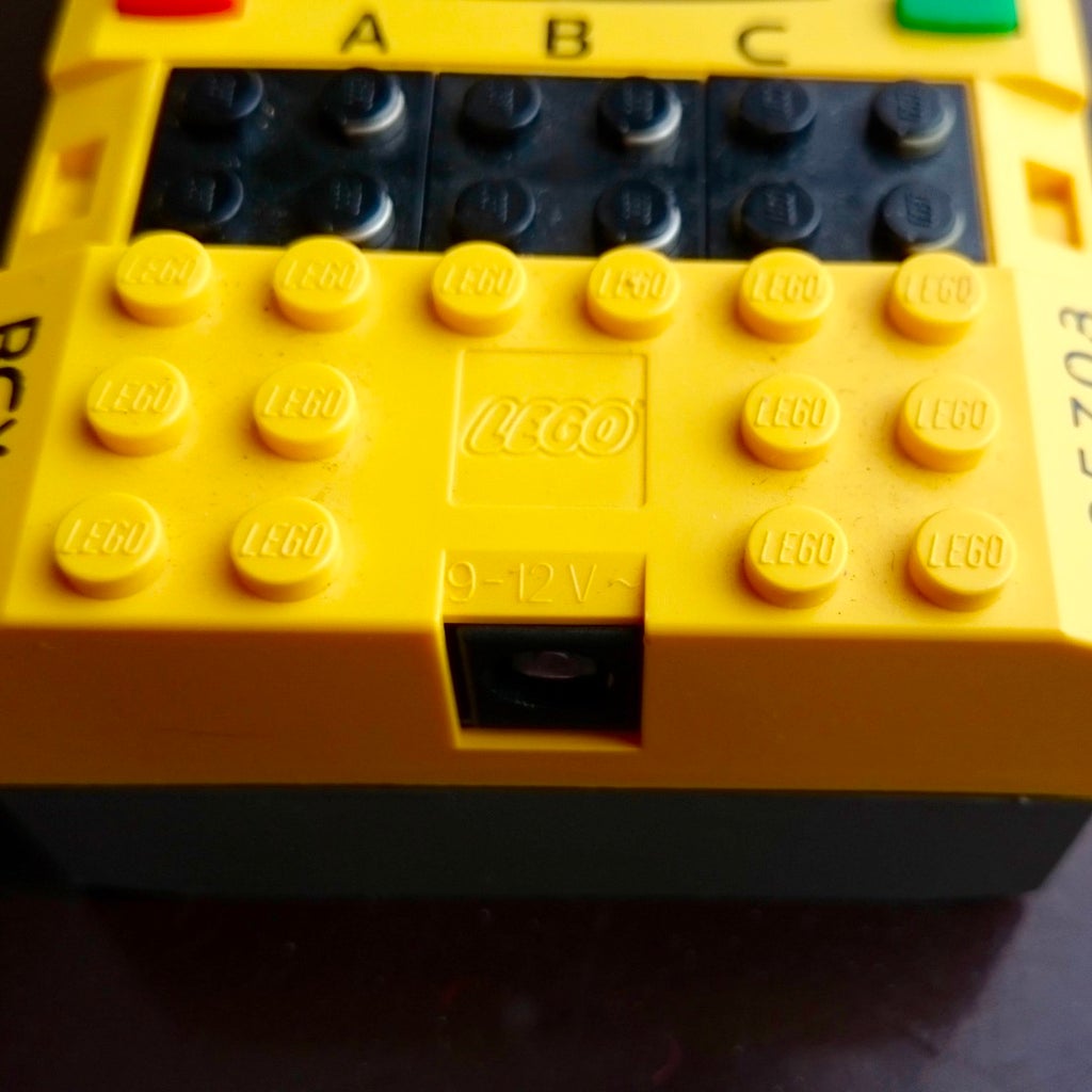 10vac Adapter For Lego Rcx Mindstorms 4 Steps With Pictures Instructables