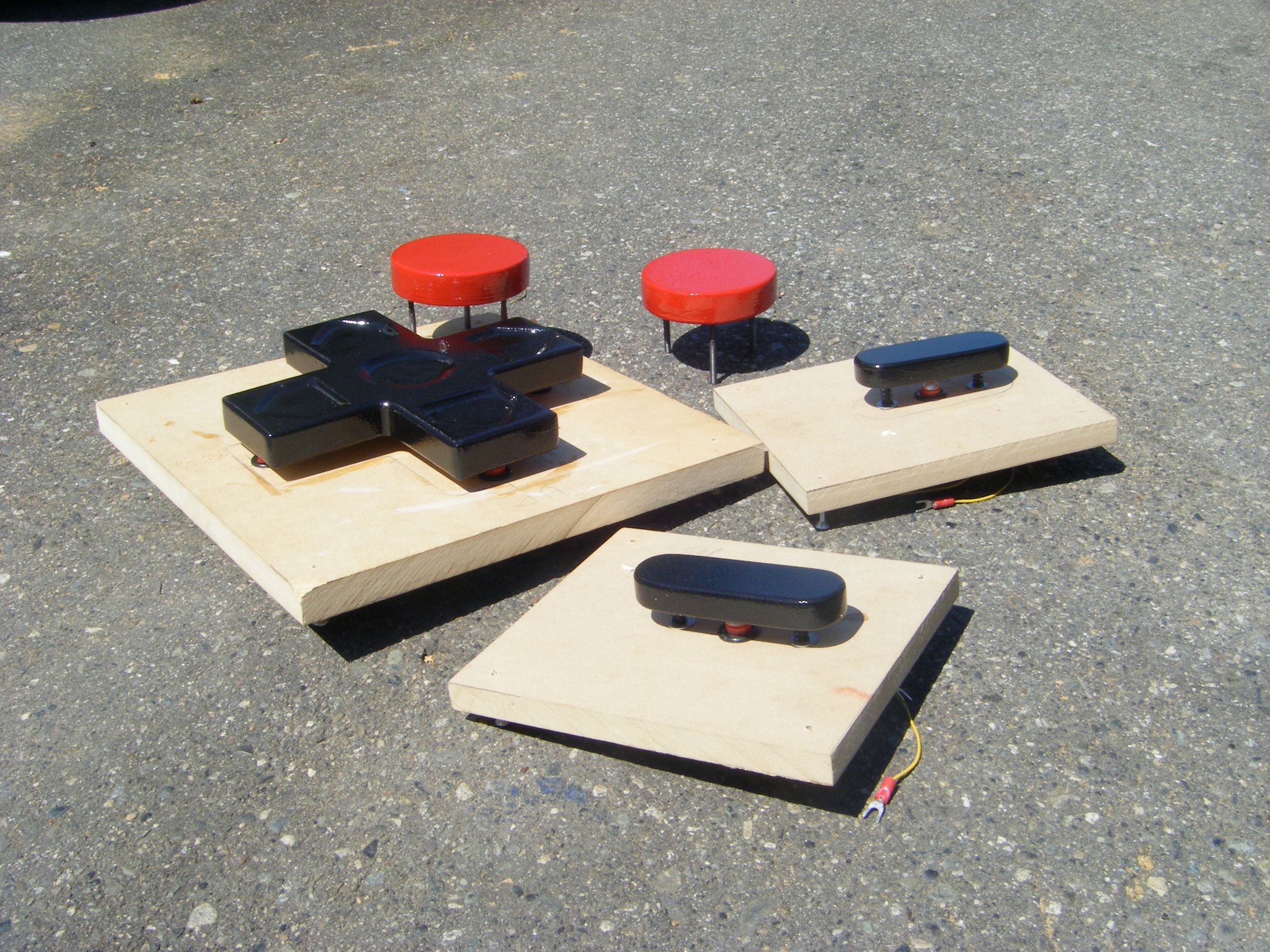 How-To : Giant NES Controller : 9 Steps (with Pictures) - Instructables