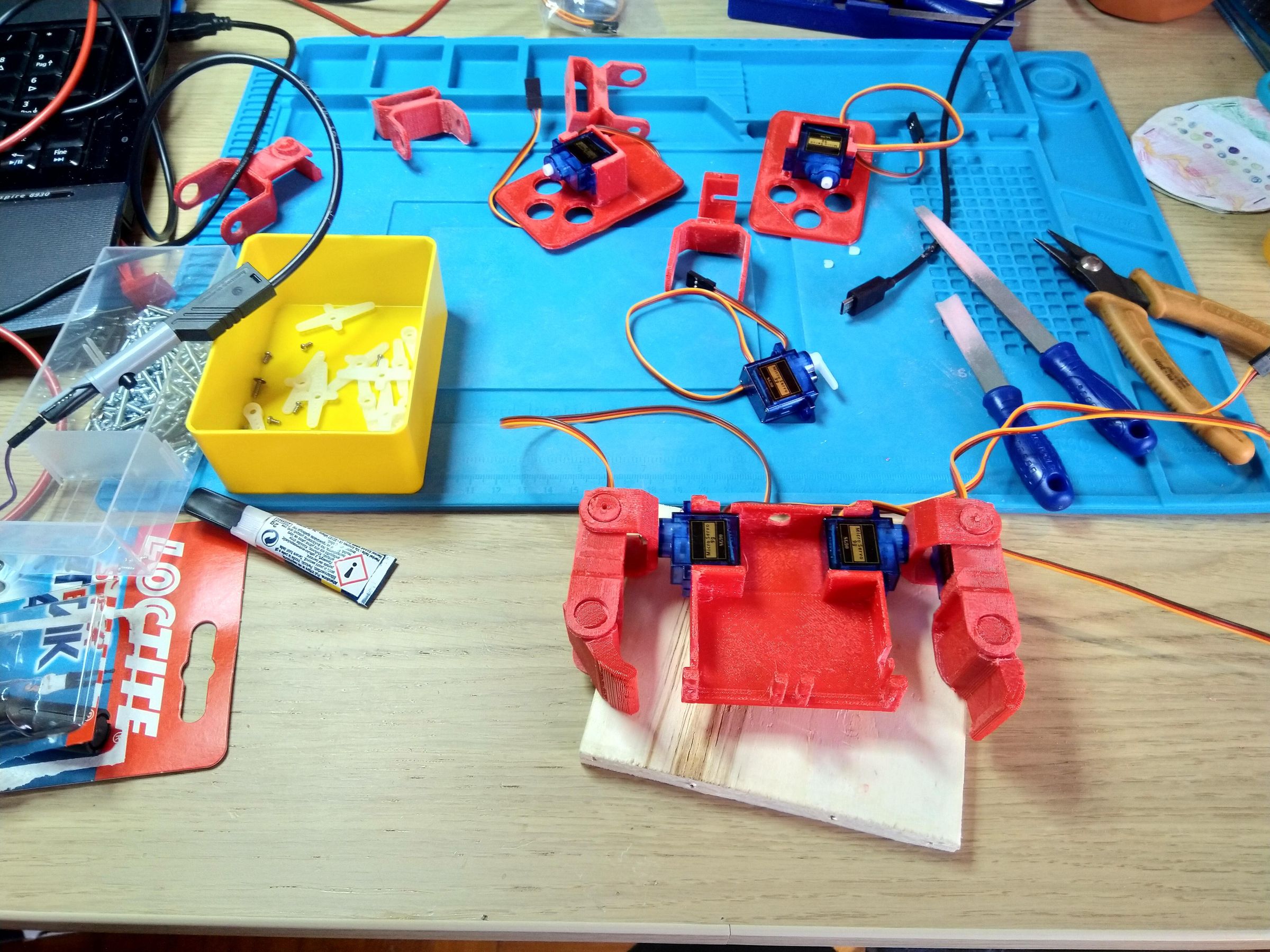 Dancing MicroBit Robot : 6 Steps - Instructables
