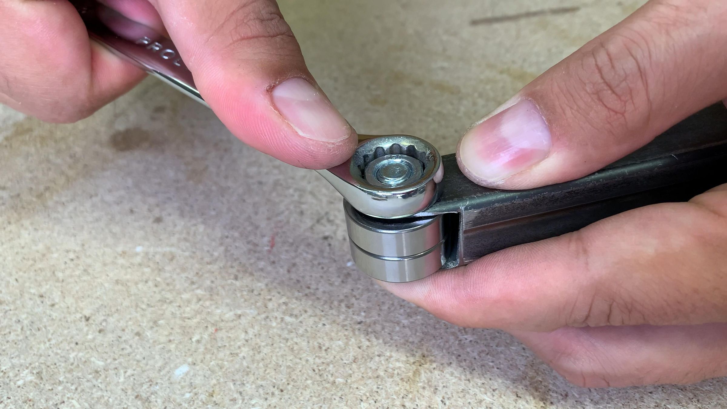 A Power File From an Angle Grinder : 15 Steps (with Pictures ...