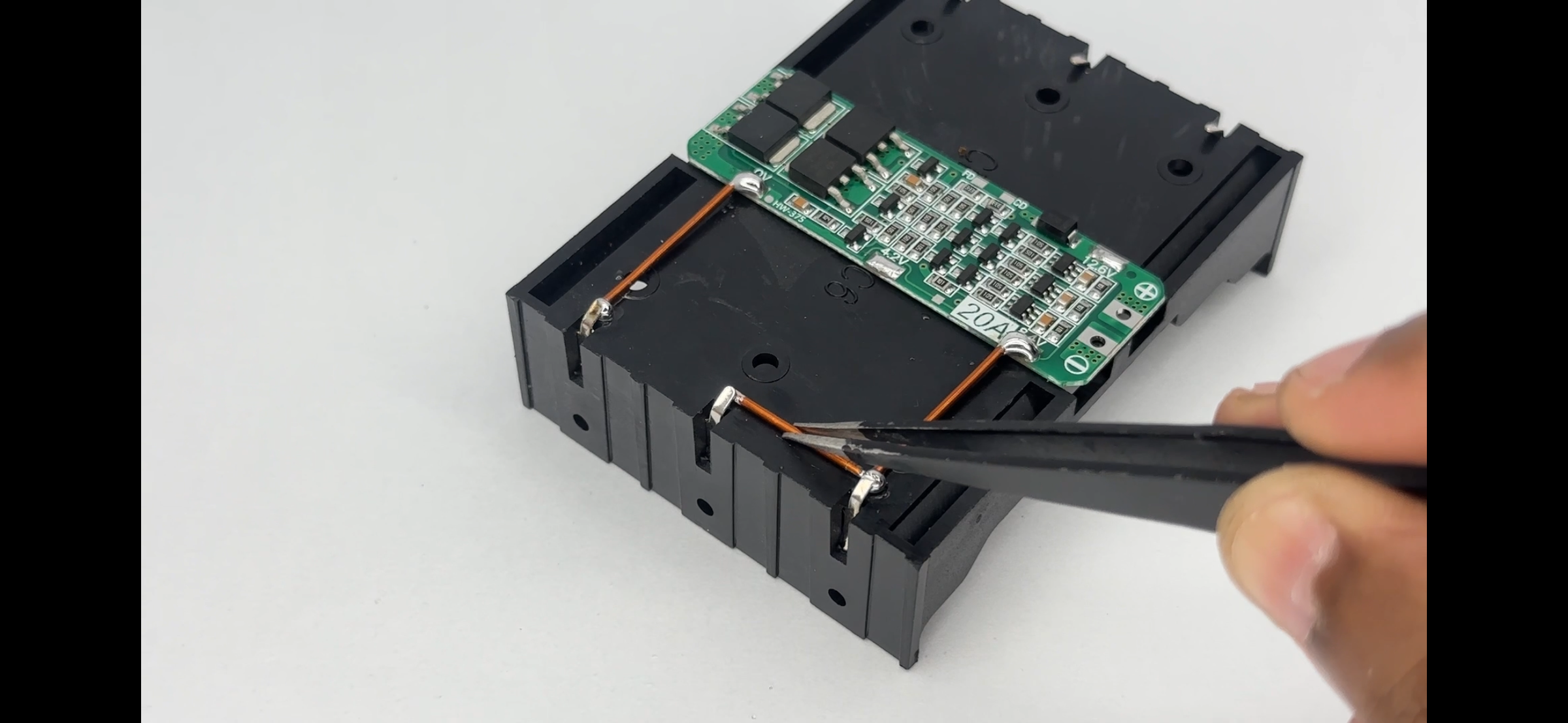 Build a Compact WiFi UPS at Easy : 10 Steps (with Pictures) - Instructables