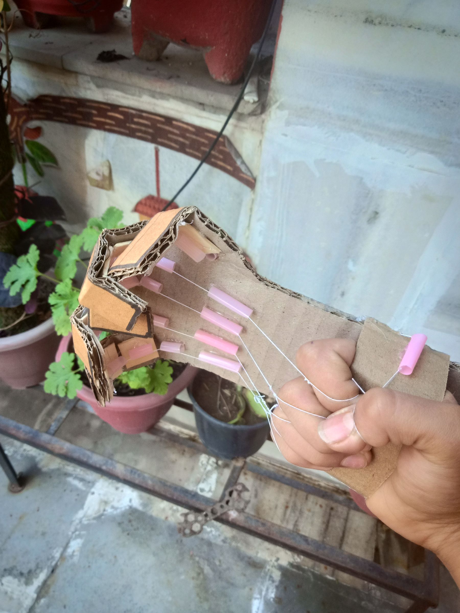 DIY Cardboard Robotic Arm : 9 Steps (with Pictures) - Instructables