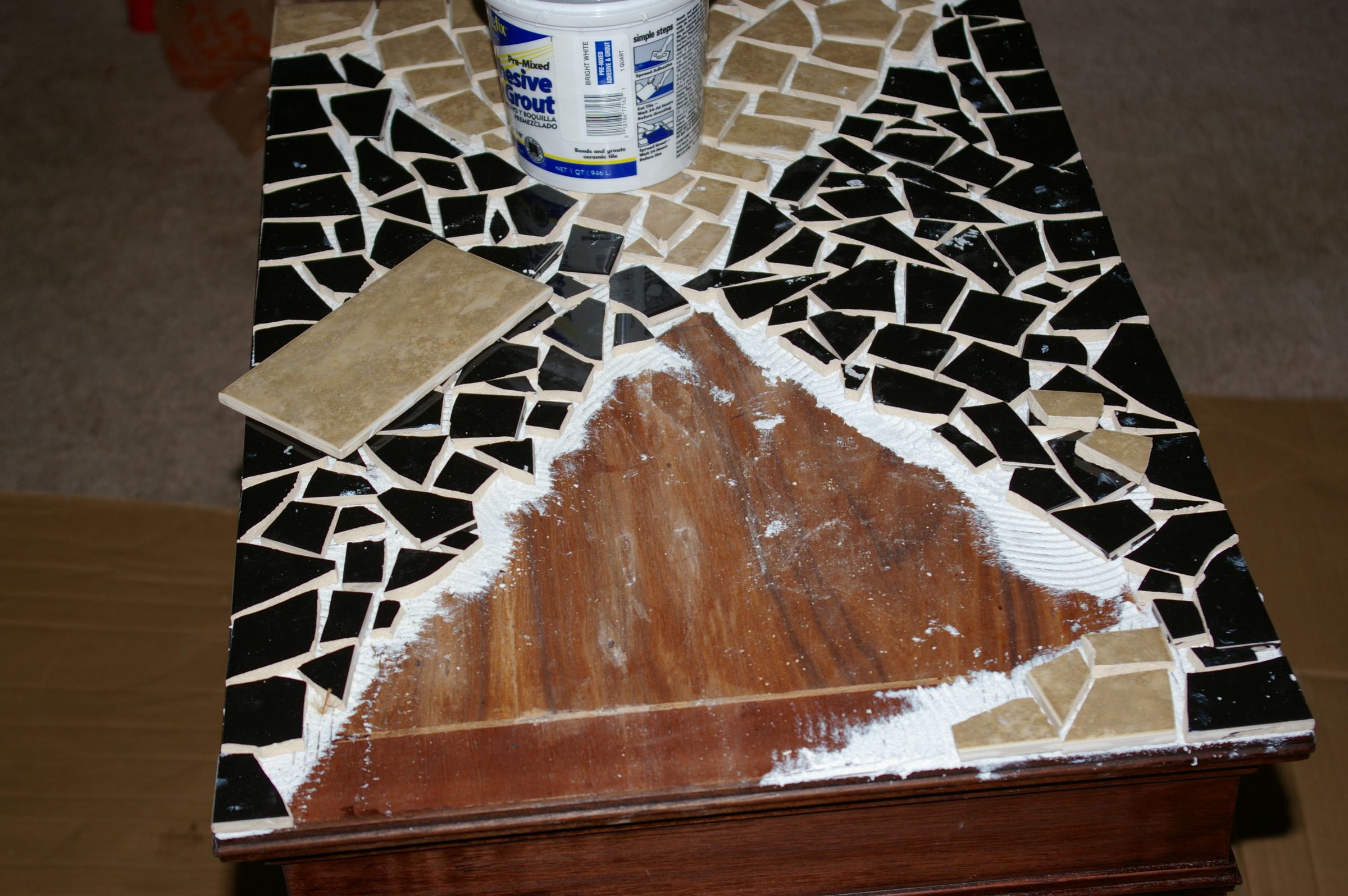 Broken Tile Table : 3 Steps - Instructables