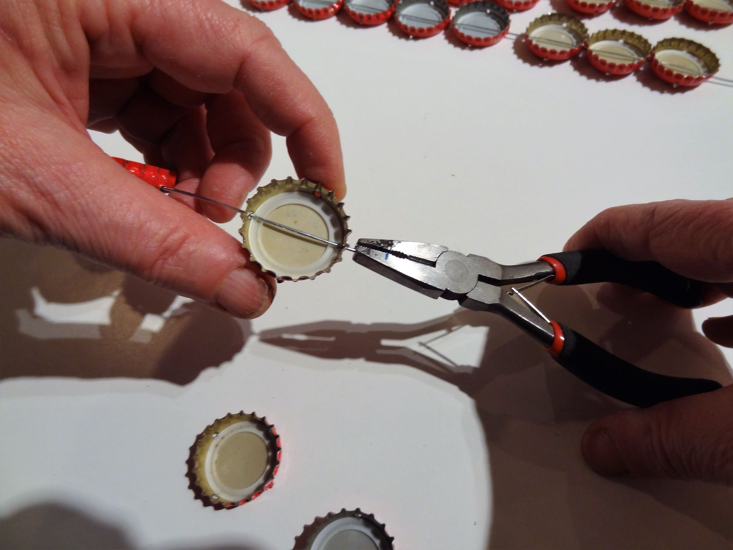 Make a Bottle Cap Bag : 11 Steps (with Pictures) - Instructables