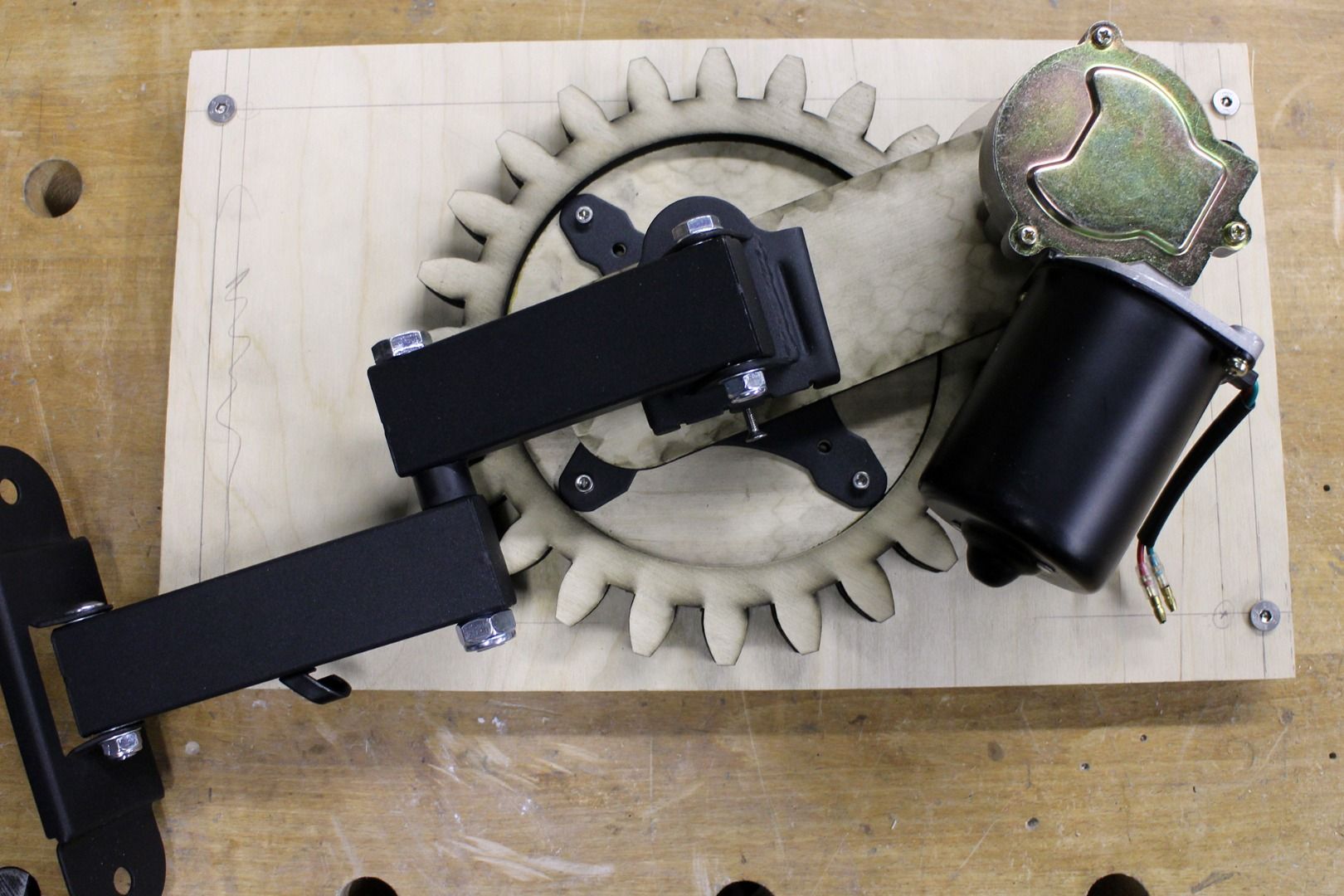 Rotating TV : 11 Steps (with Pictures) - Instructables