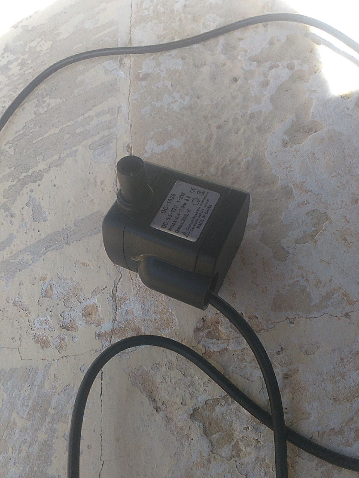 Solar Powered Toy Boat : 3 Steps - Instructables