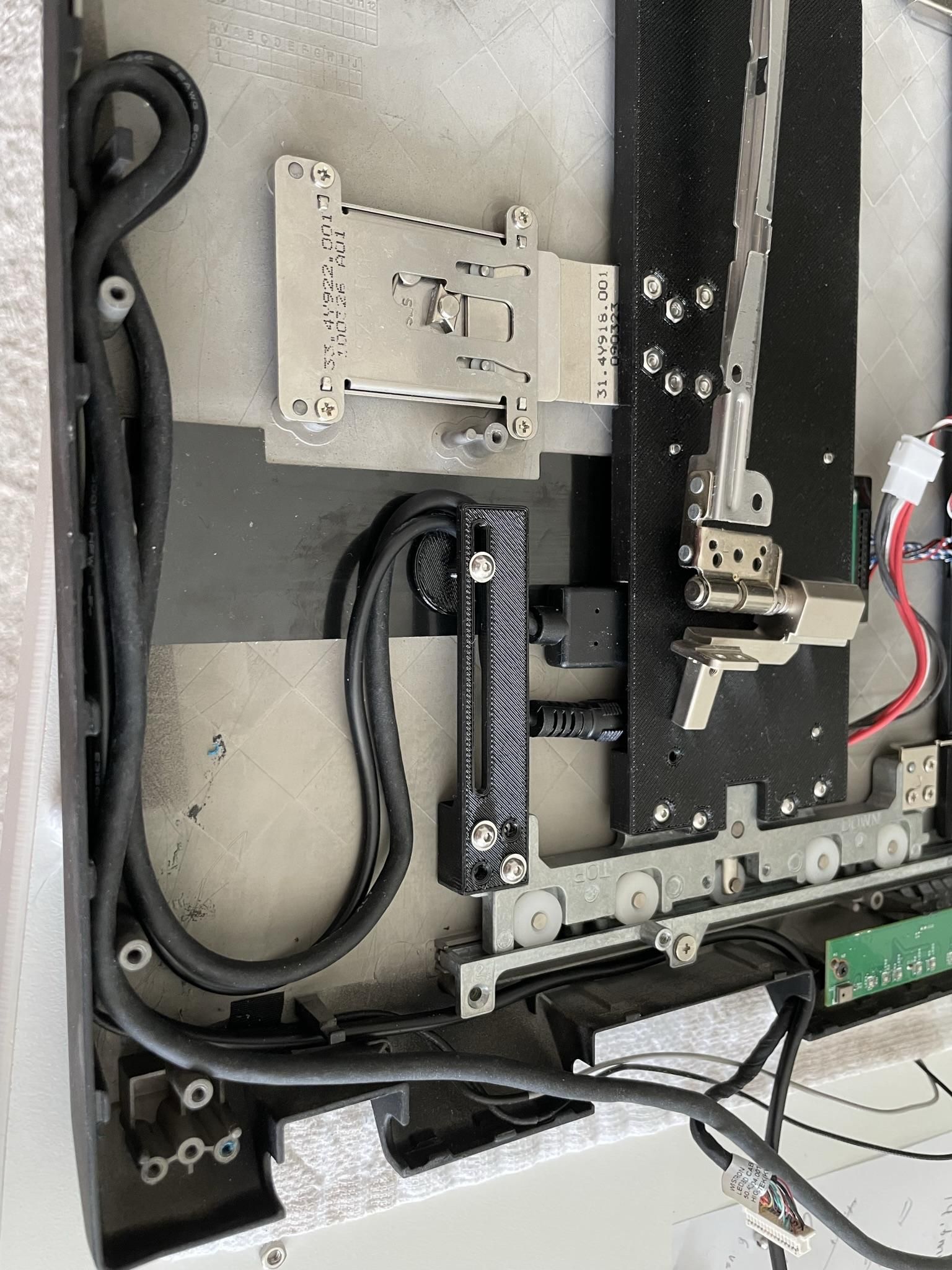 Thinkpad W701DS Lattepanda Alpha + KVM Conversion : 52 Steps ...