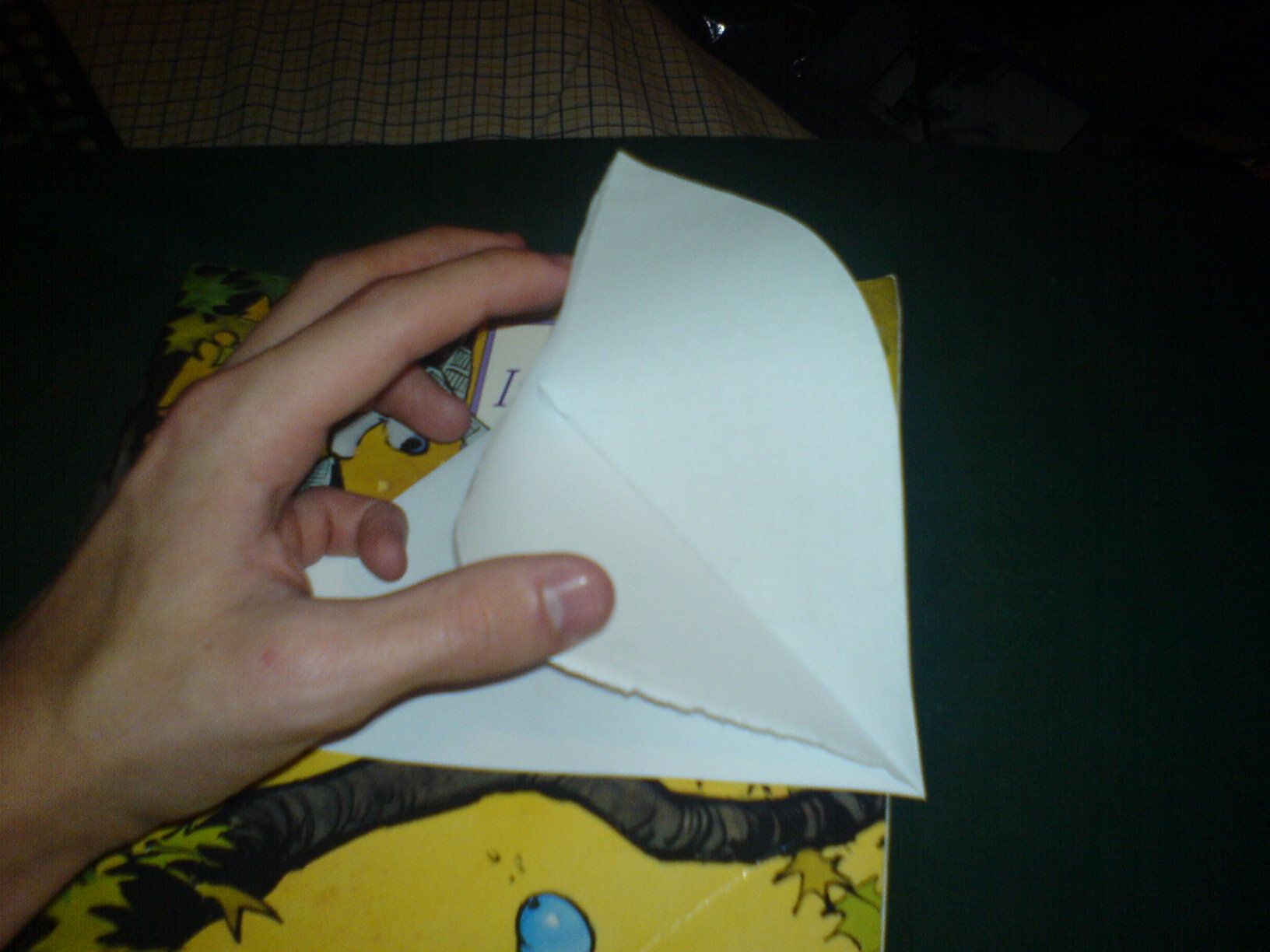 Flying Origami Crane. : 9 Steps - Instructables
