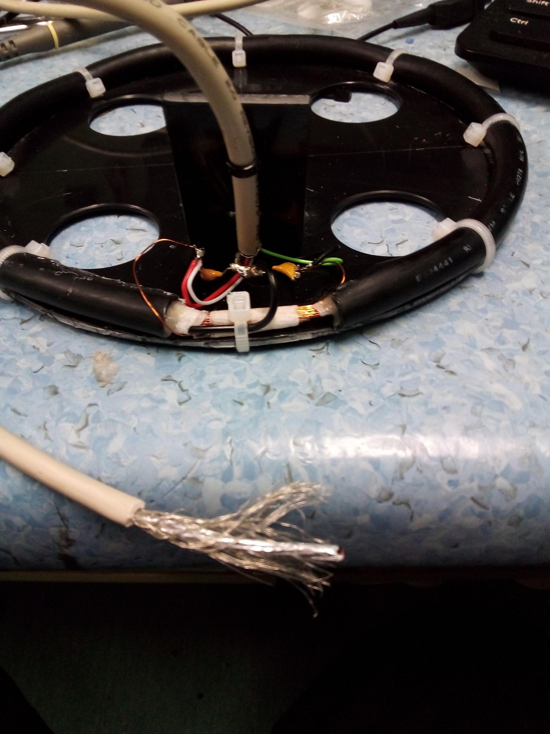 BFO Metal Detector : 8 Steps - Instructables