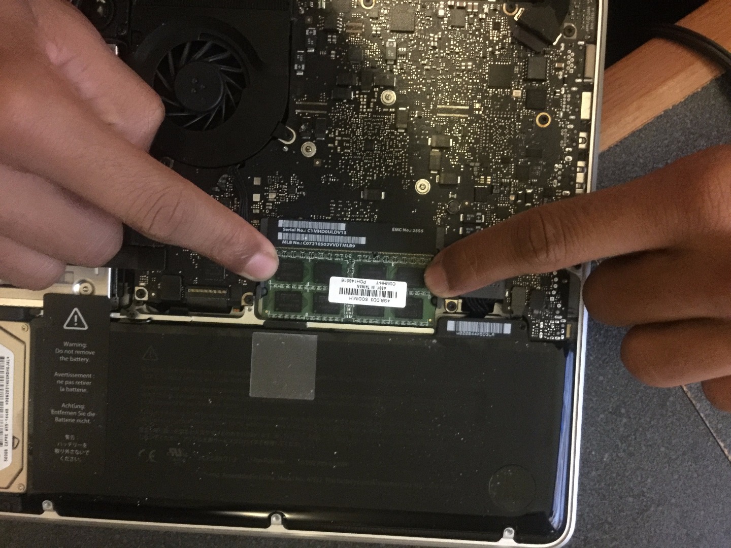 How to Upgrade the RAM Memory in a MacBook Pro (13-inch, Late 2011) : 9 ...
