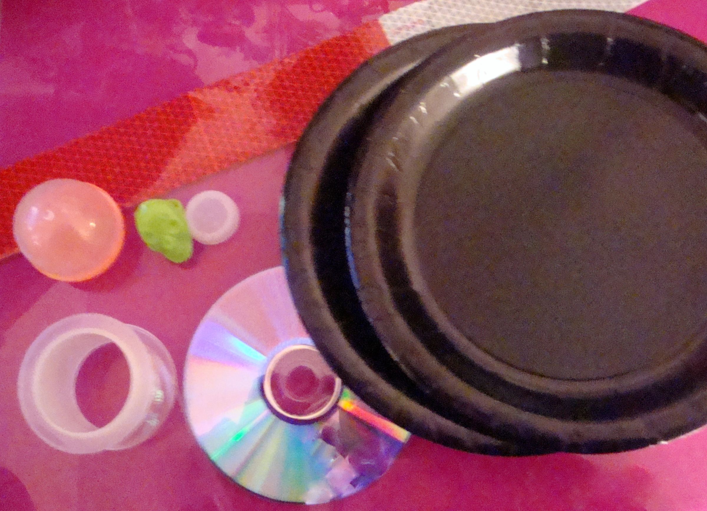 Ufo Alien Gift Box : 7 Steps - Instructables