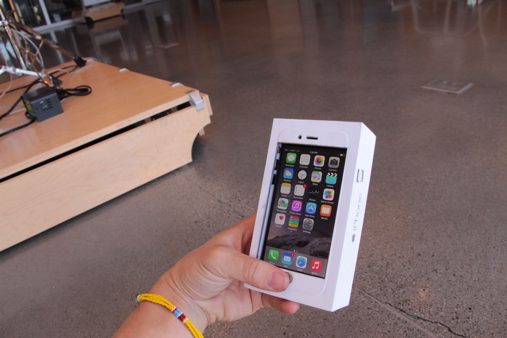 IPhone Box Case : 3 Steps (with Pictures) - Instructables