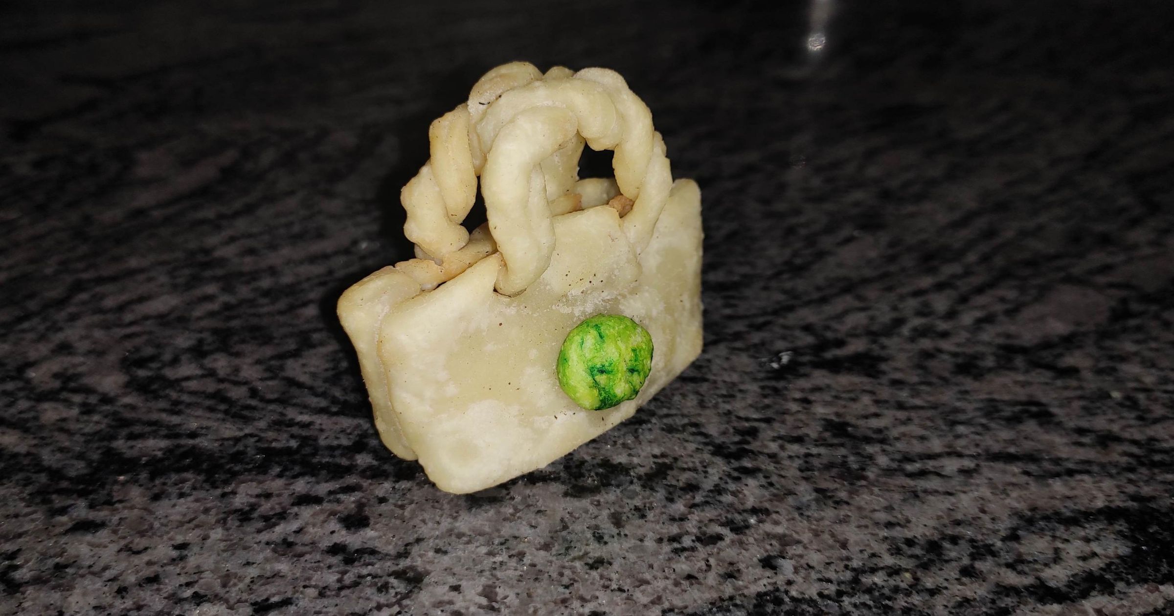 Edible Stuffed Purses : 30 Steps (with Pictures) - Instructables
