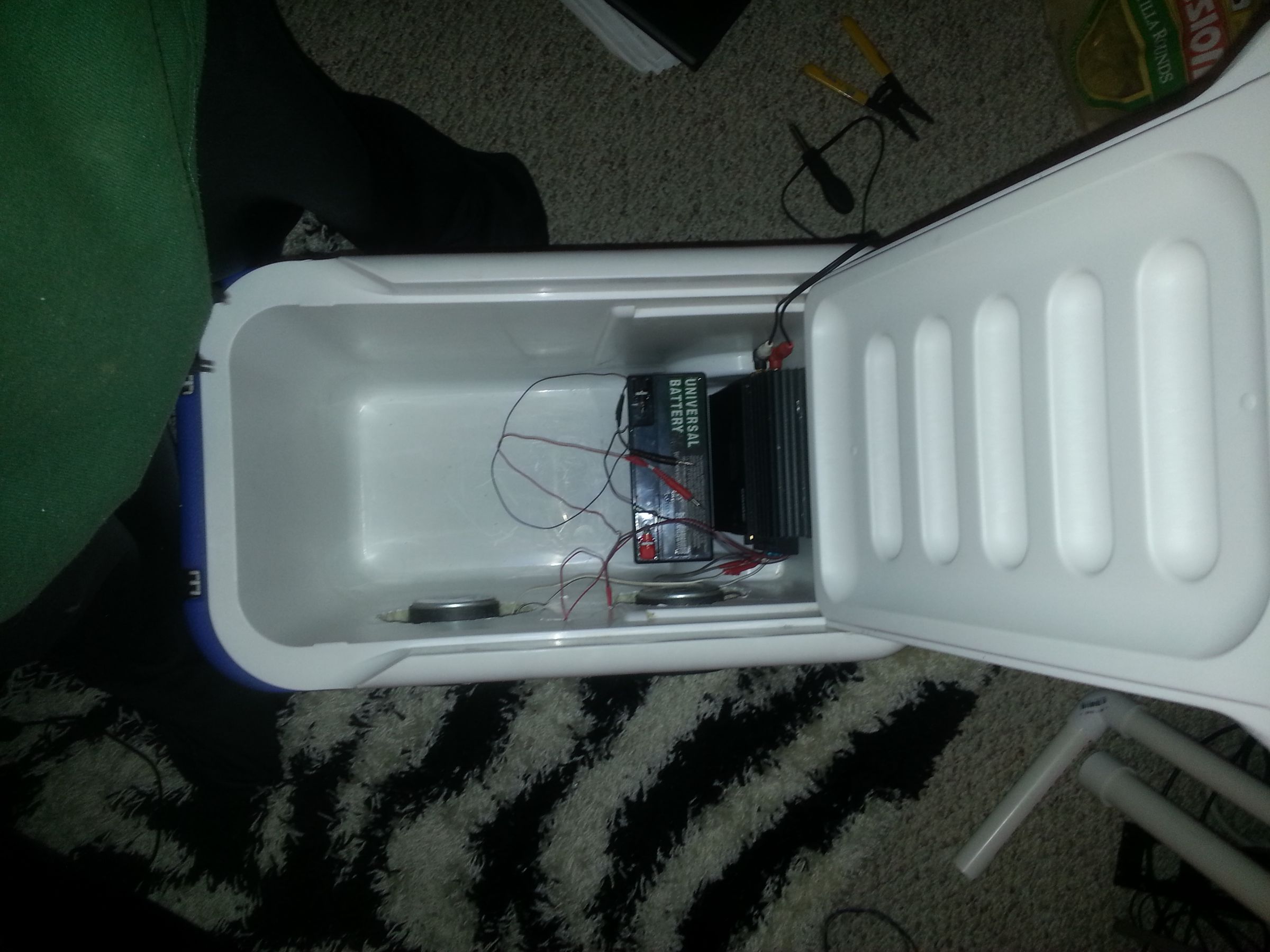 12 Volt Portable Stereo : 3 Steps - Instructables