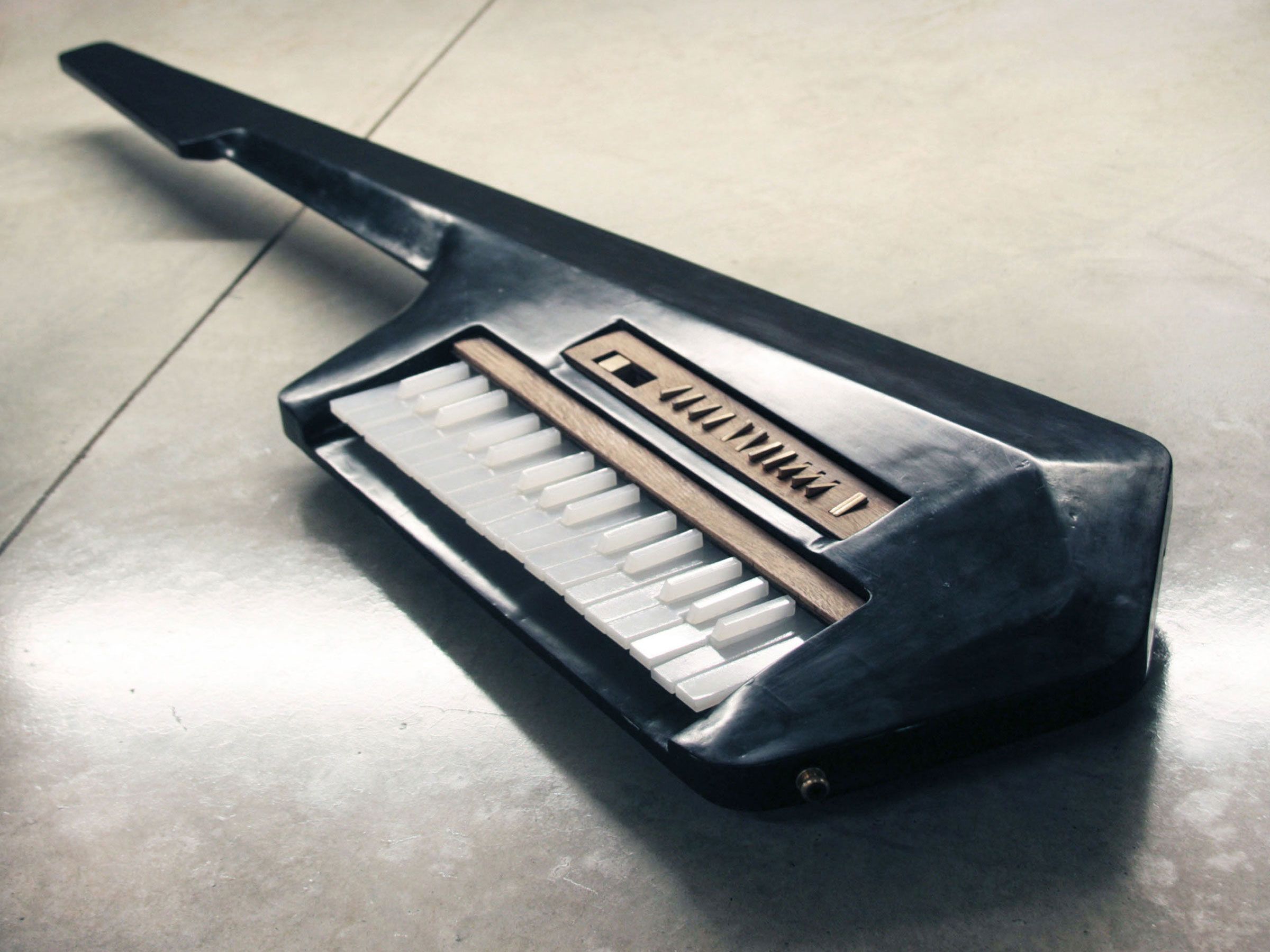 KEYTAR : 12 Steps (with Pictures) - Instructables