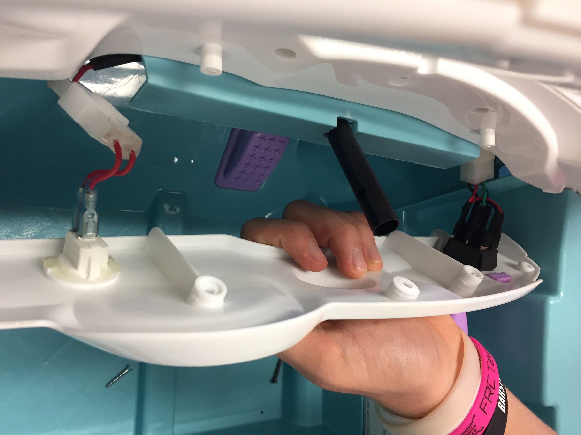 Frozen Car Modification - Joystick Steering : 8 Steps (with Pictures ...