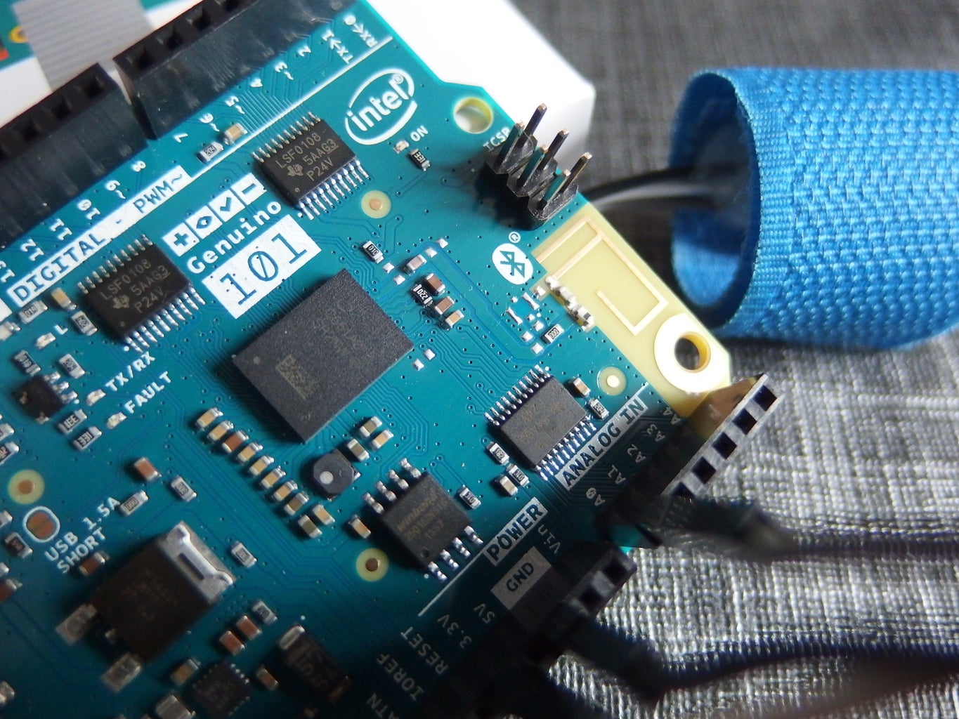 Arduino 101 Bluethooth IOS Pulse Sensor : 3 Steps (with Pictures ... Arduino 101 Bluethooth IOS Pulse Sensor : 3 Steps (with Pictures ...