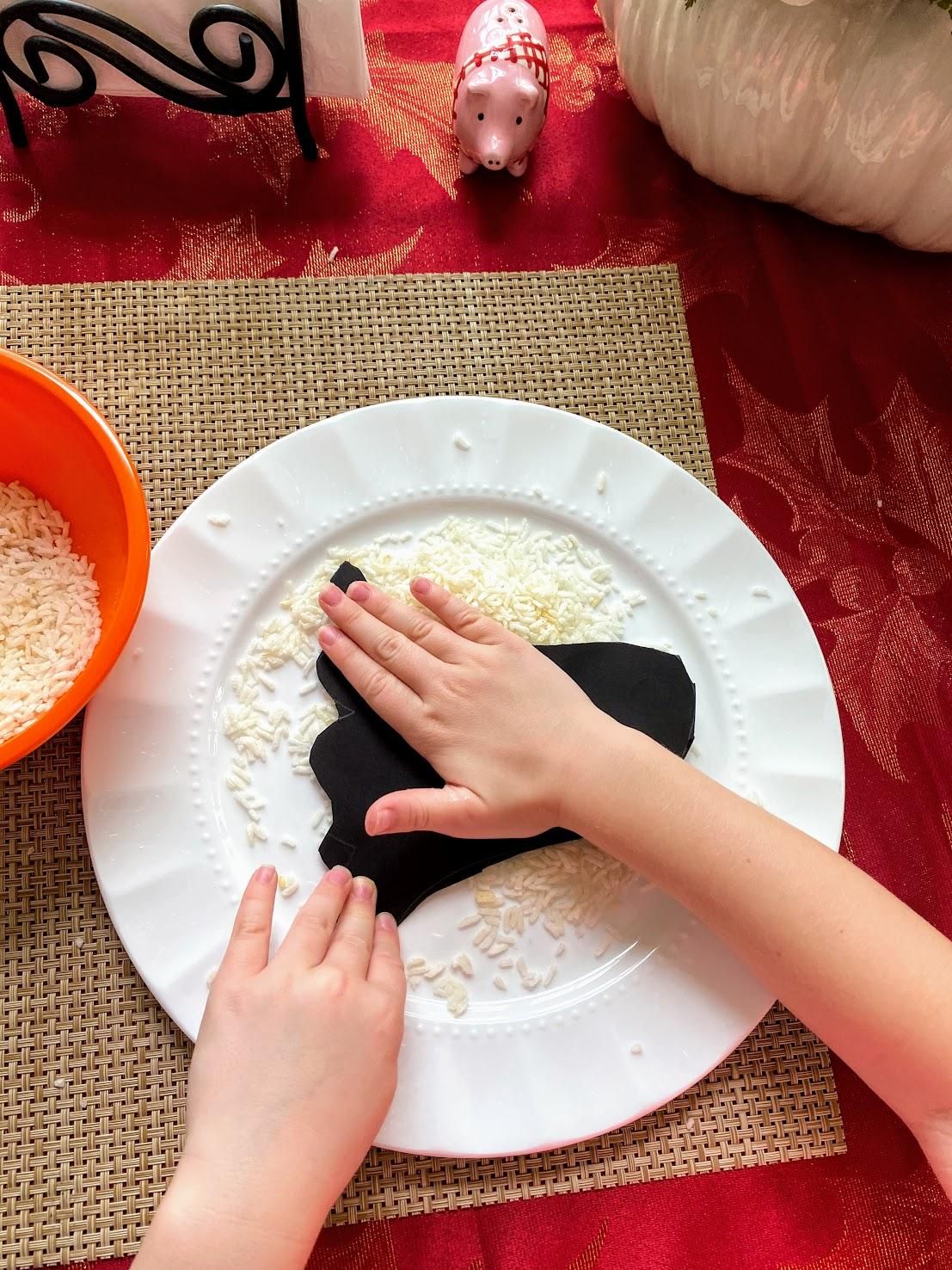 Rice Ghost Craft : 4 Steps - Instructables