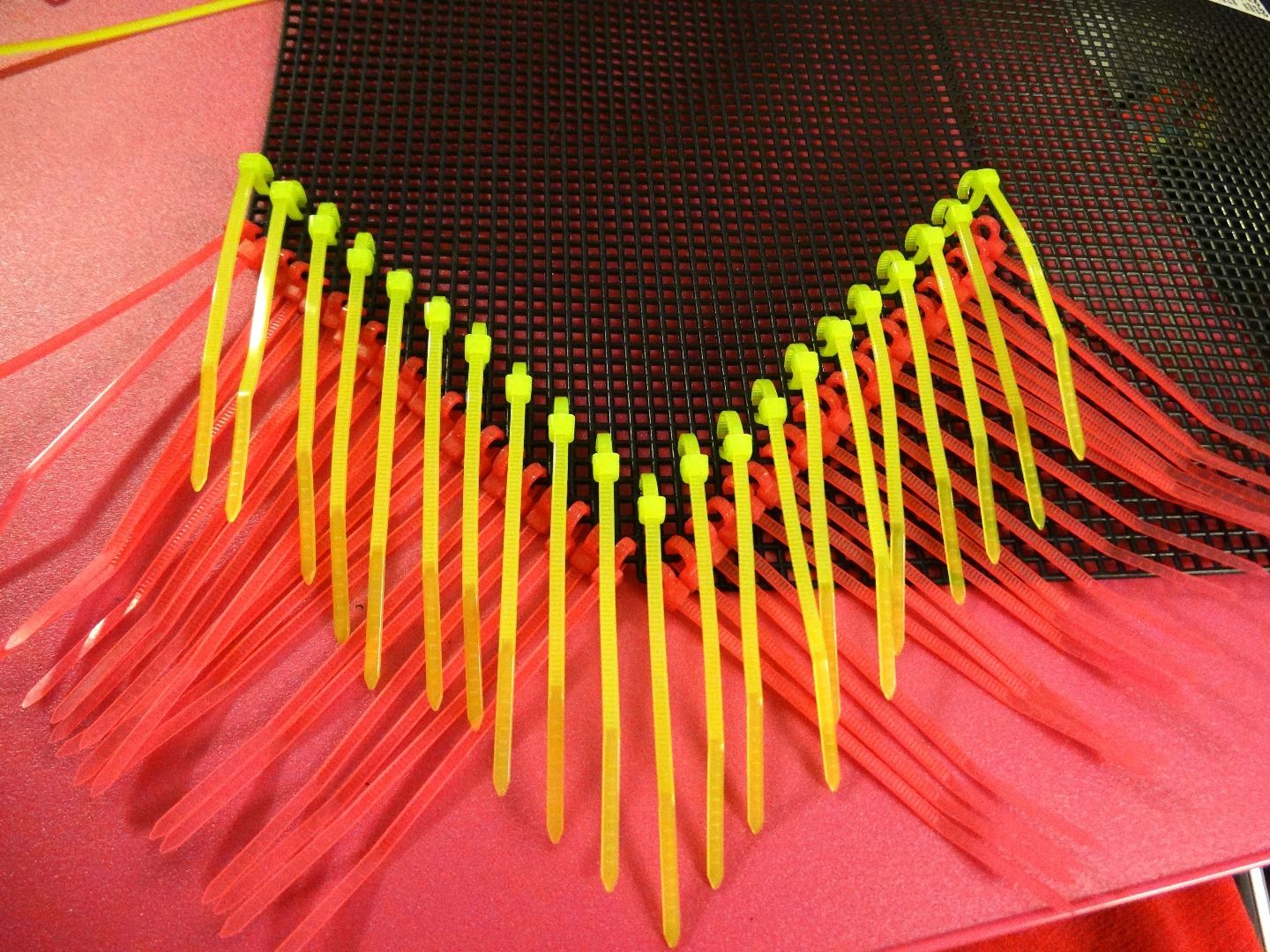 Beaded ZIP TIE Statement Necklace! : 9 Steps (with Pictures ...