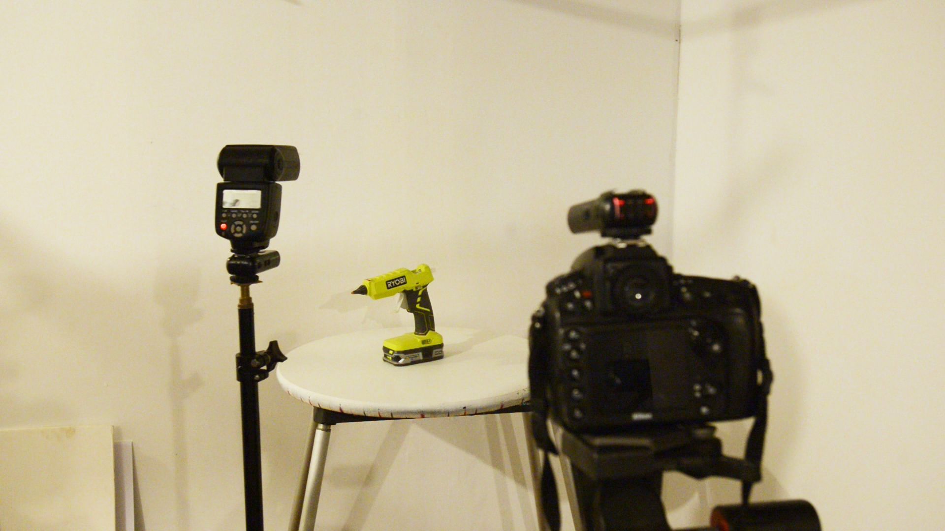 Make Perfect White Backgrounds (4 Ways + More Tips) : 6 Steps ...