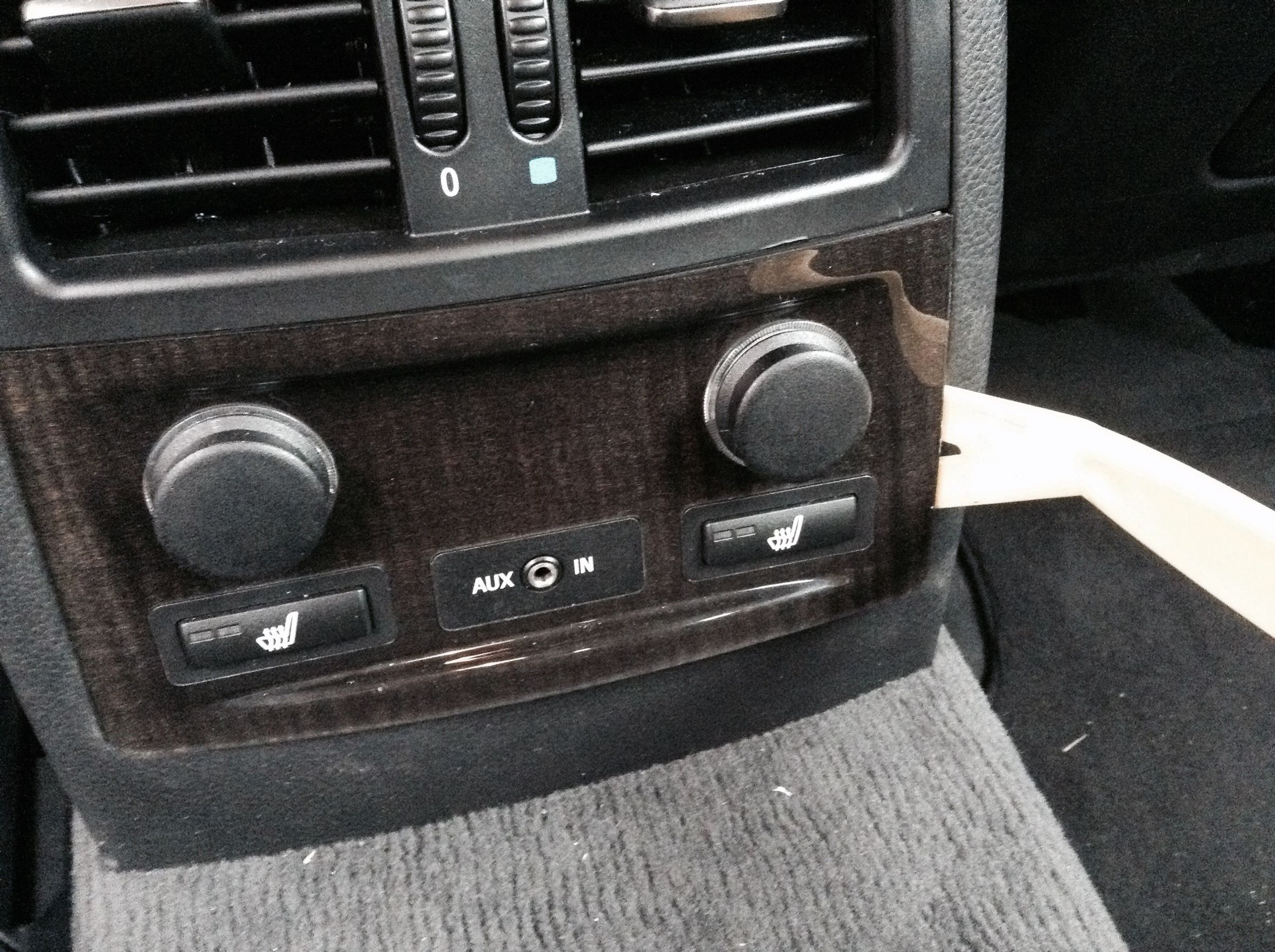 [E60] Dołożenie AUX IN - E60, E61 - BMW Klub Polska - Oficjalne forum