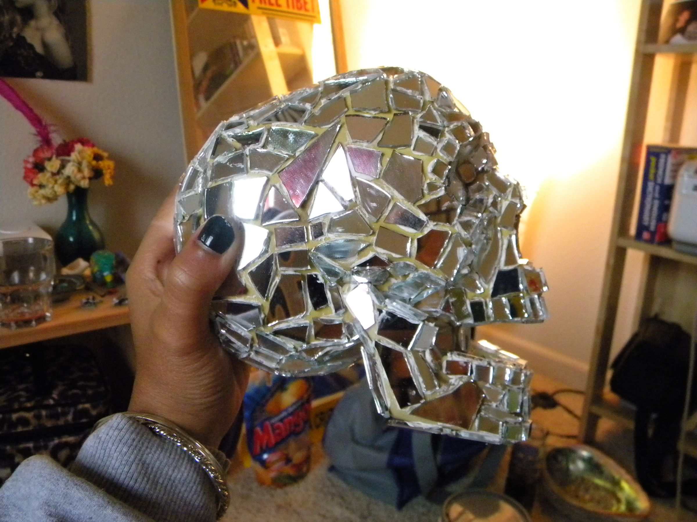 HAMLET MIRROR MOSAIC : 6 Steps - Instructables