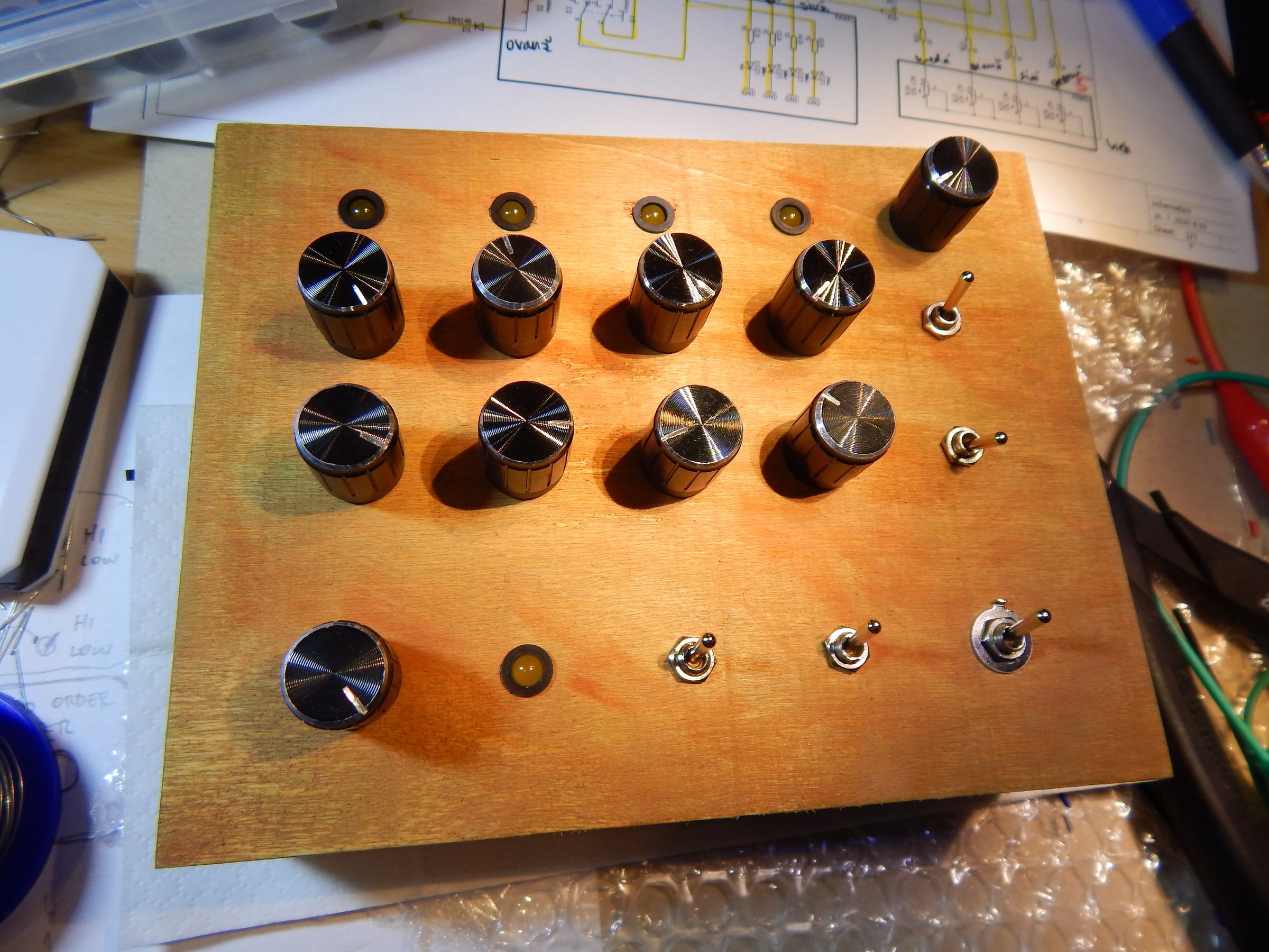 Parallel Sequencer Synth : 17 Steps (with Pictures) - Instructables