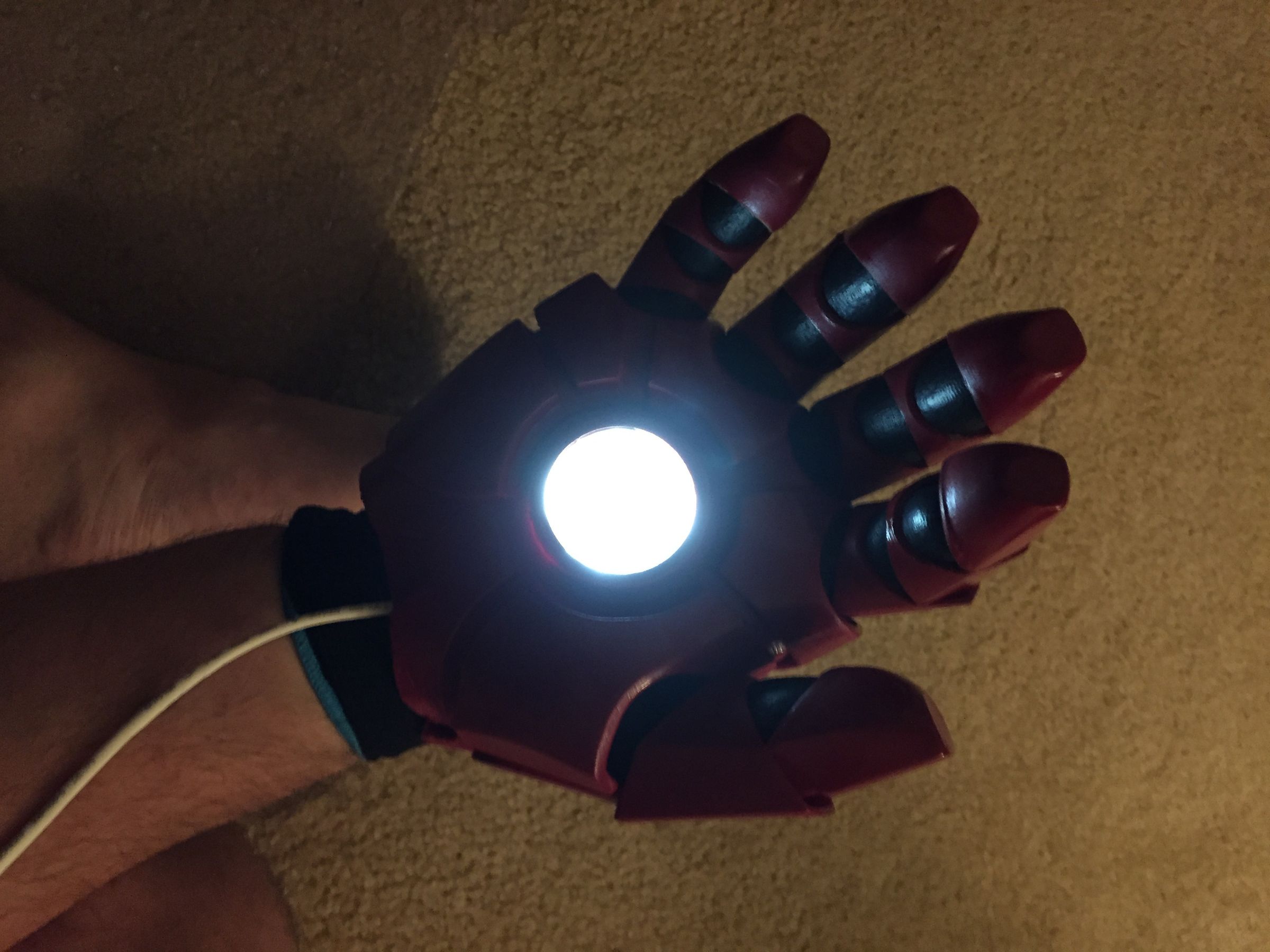 3D Printed: Iron Man Gauntlet : 13 Steps (with Pictures) - Instructables